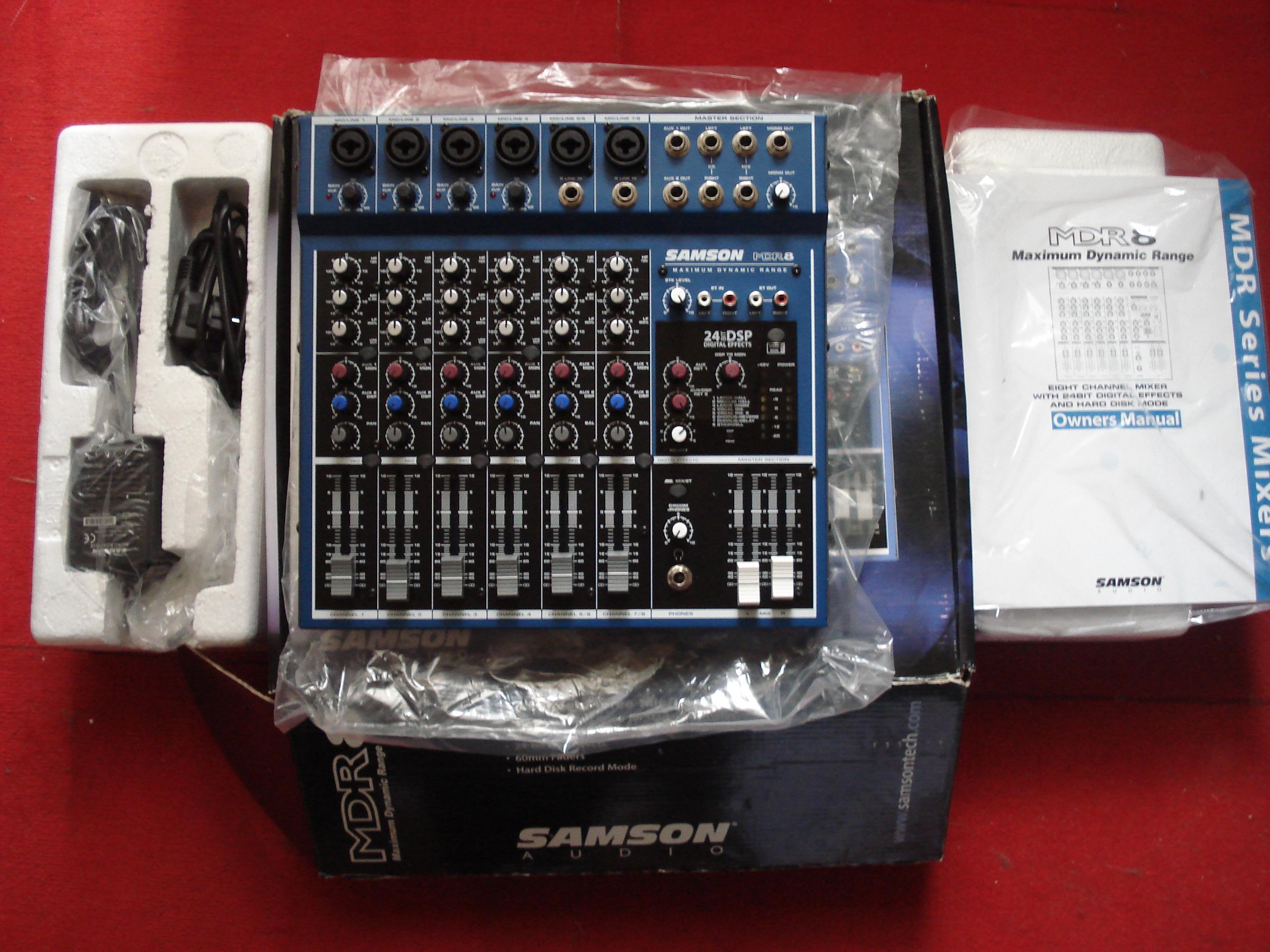 MDR8 - Samson Technologies MDR8 - Audiofanzine