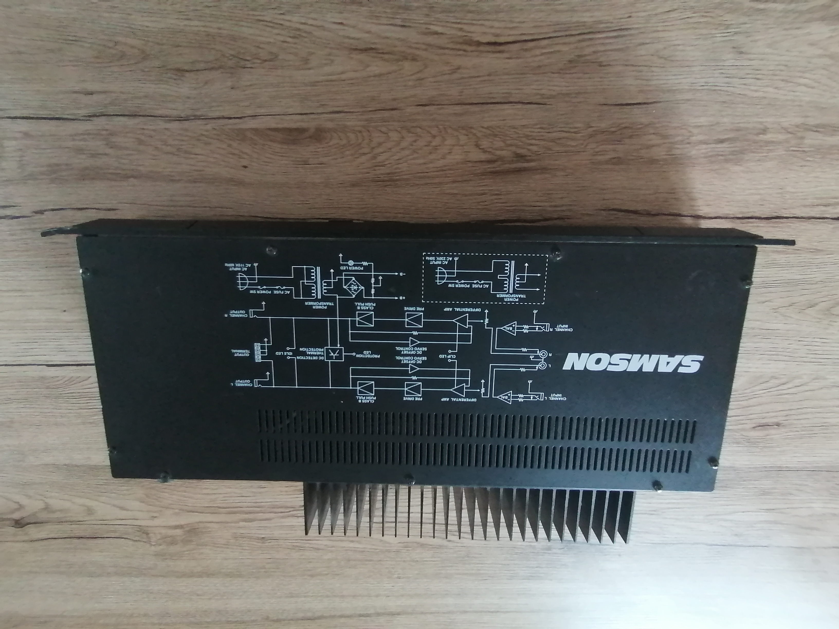 Servo 260 - Samson Technologies Servo 260 - Audiofanzine