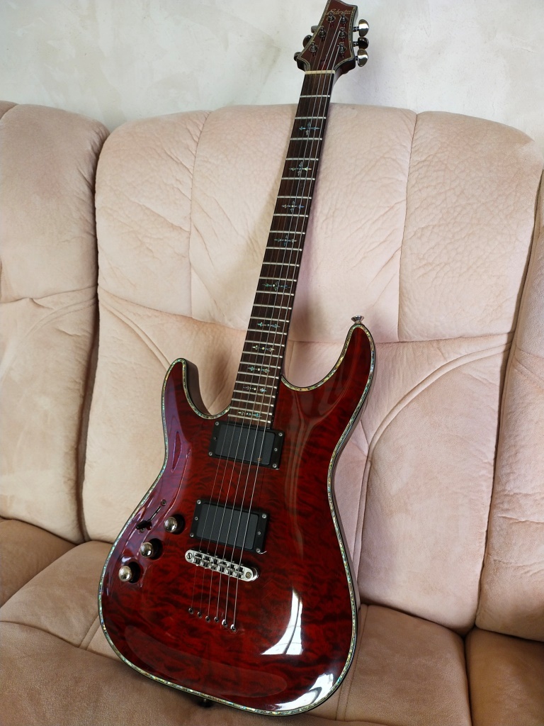 Hellraiser C-1 - Schecter Hellraiser C-1 - Audiofanzine