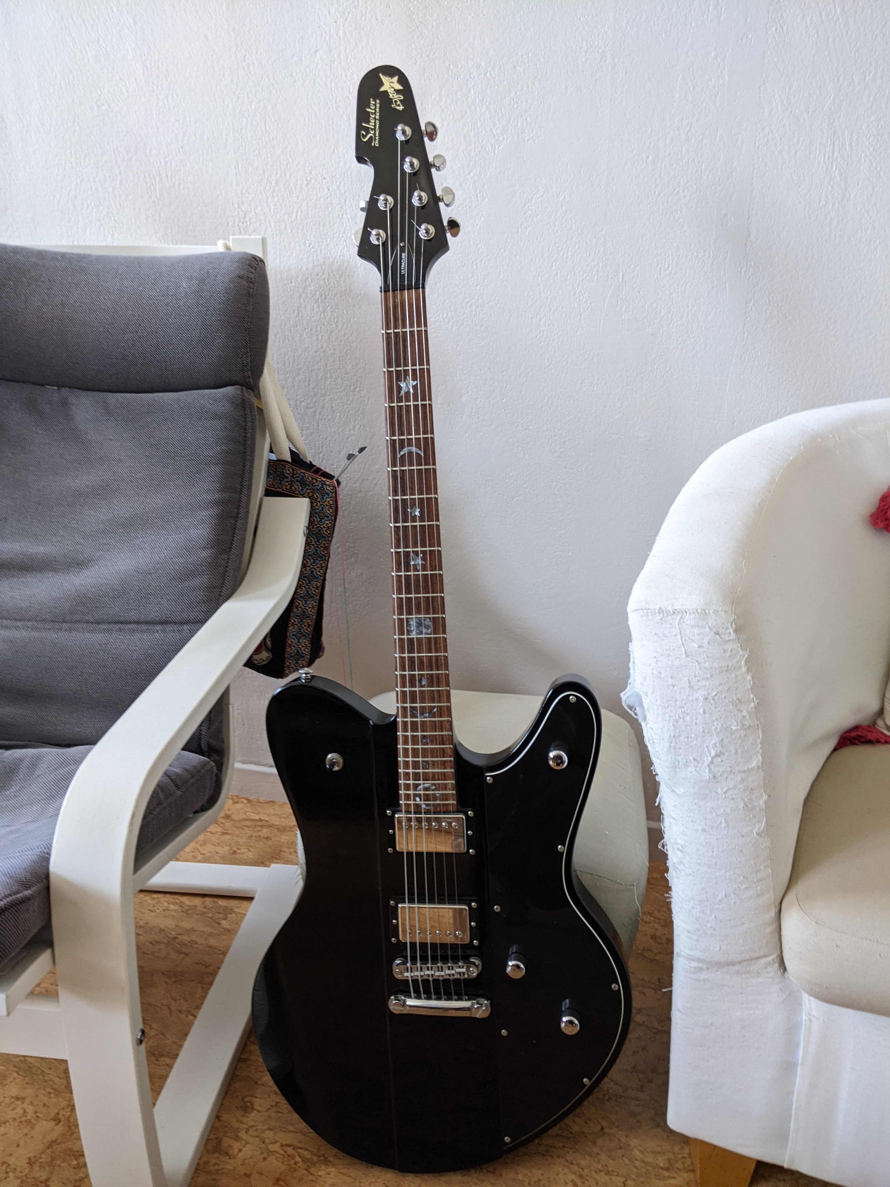 Robert Smith Ultra Cure - Schecter Robert Smith Ultra Cure - Audiofanzine