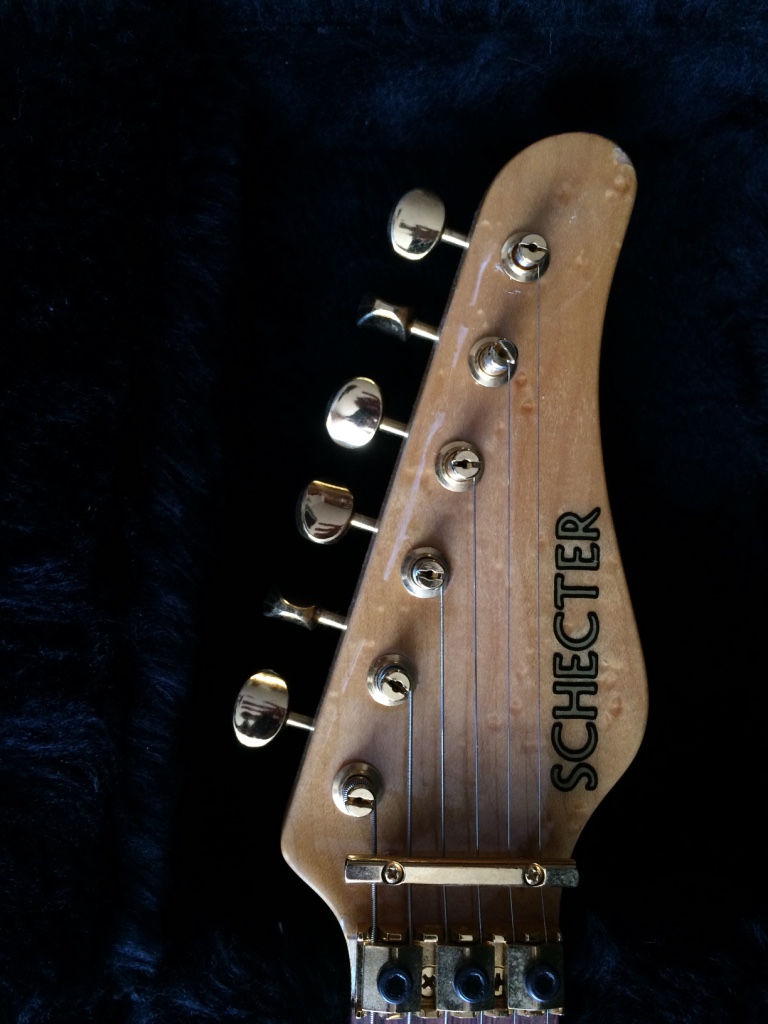Photo Schecter Stratocaster Custom Shop : Schecter Schecter ...
