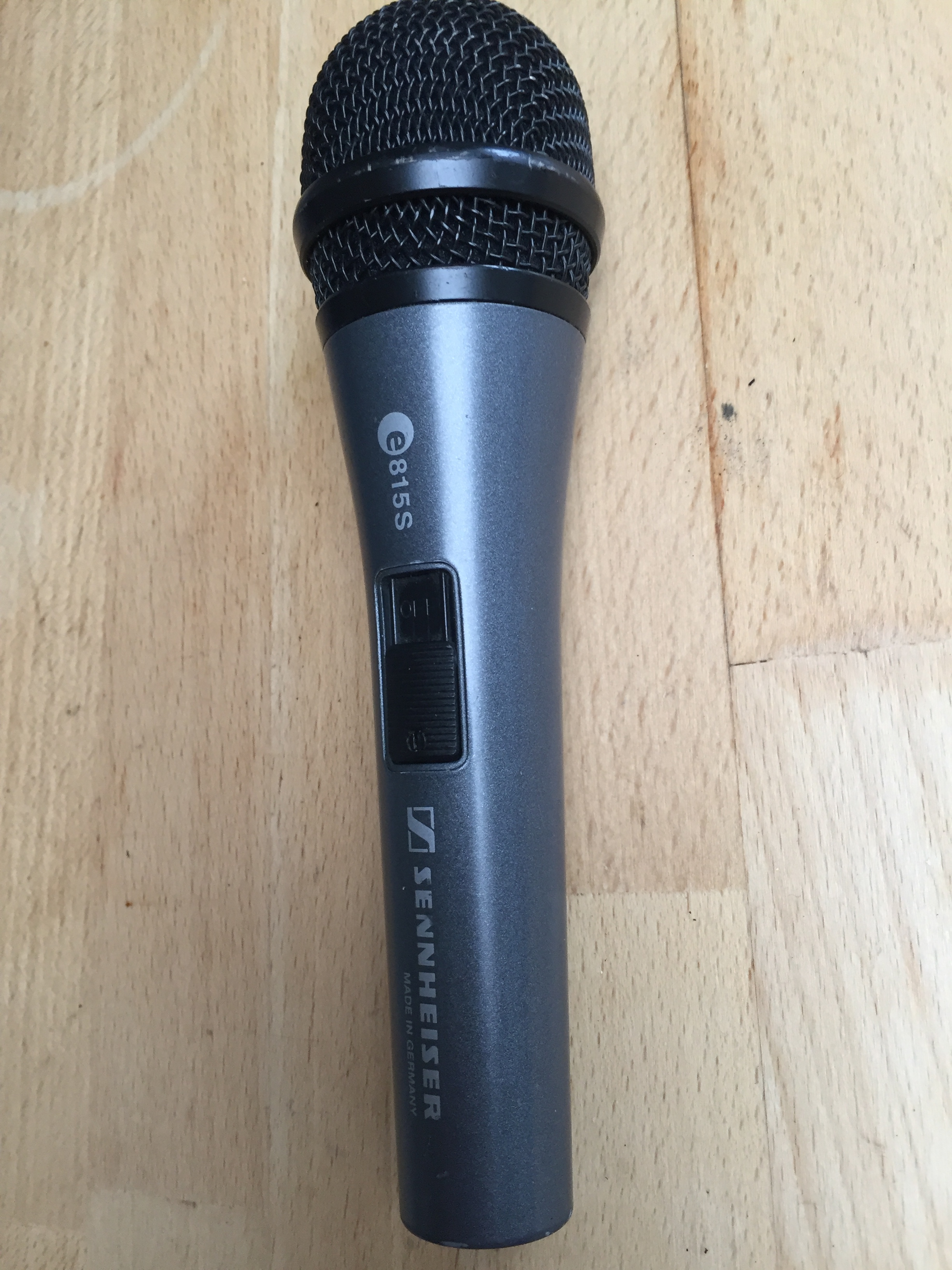 E 815 S - Sennheiser e 815 S - Audiofanzine