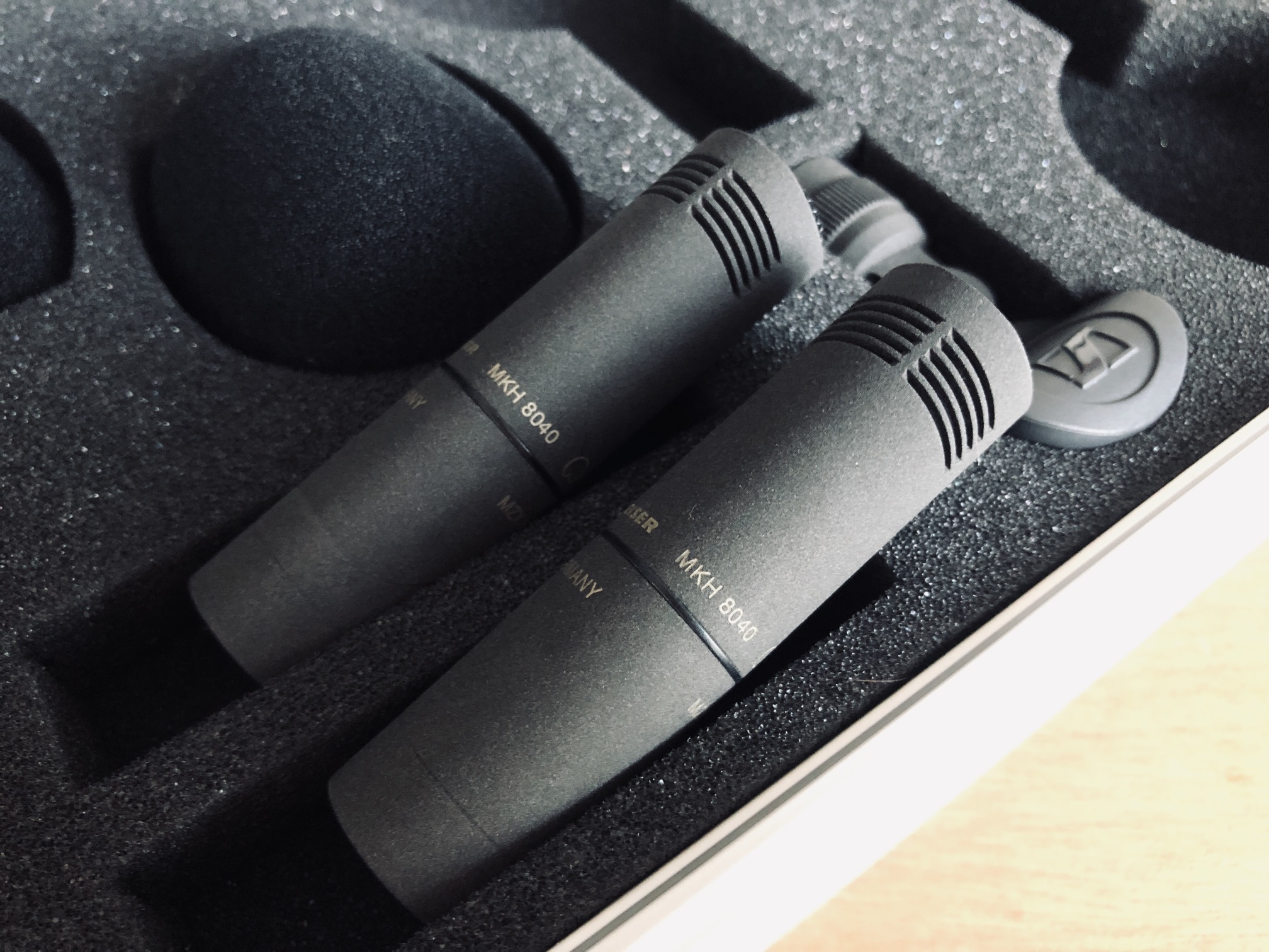 MKH8040 Stereo Set - Sennheiser MKH8040 Stereo Set - Audiofanzine