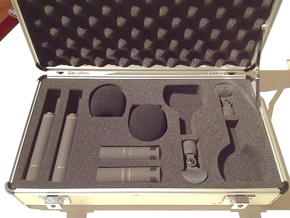MKH8040 STEREO SET - Sennheiser MKH8040 Stereo Set - Audiofanzine