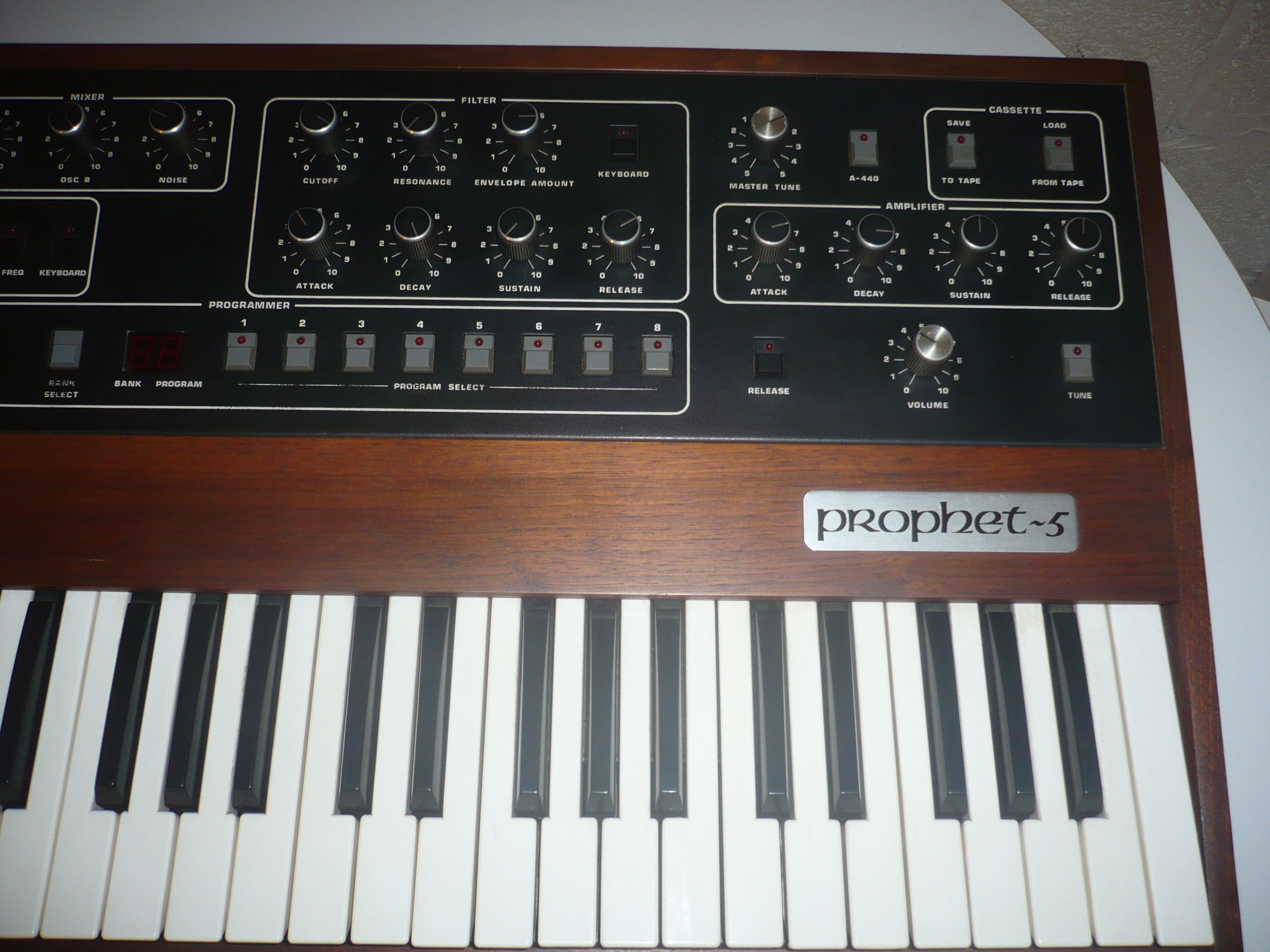 Photo Sequential Circuits Prophet-5 : Sequential Circuits Prophet 5 ...