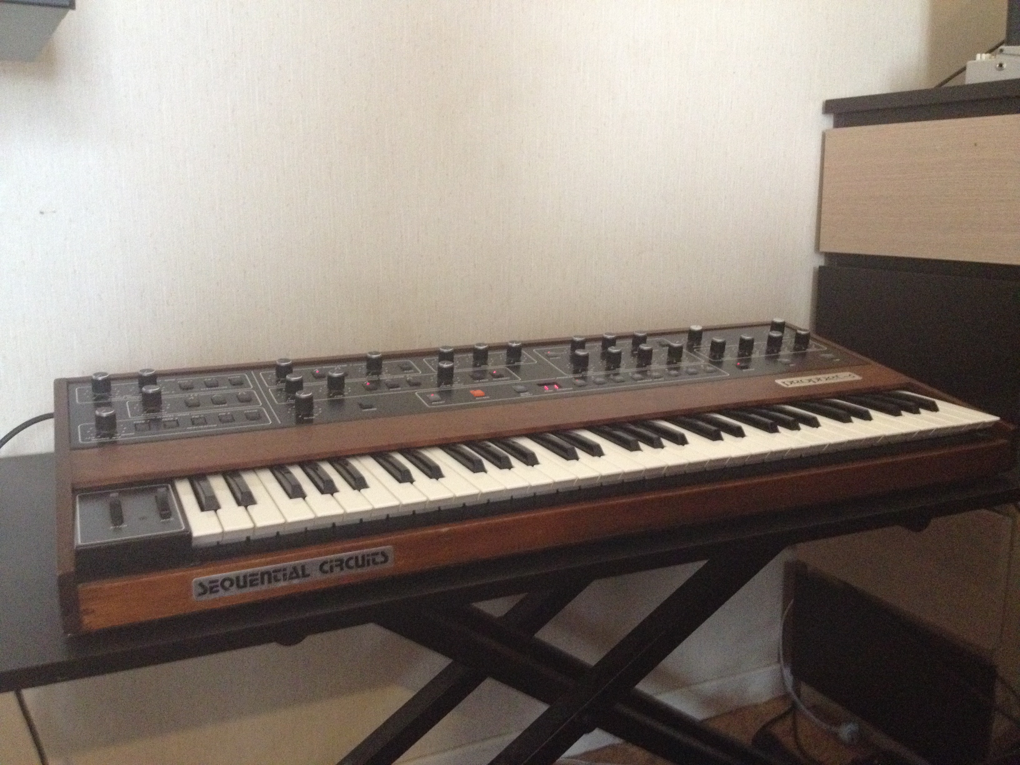 Photo Sequential Circuits Prophet 5 Rev2 : Sequential Circuits Prophet ...