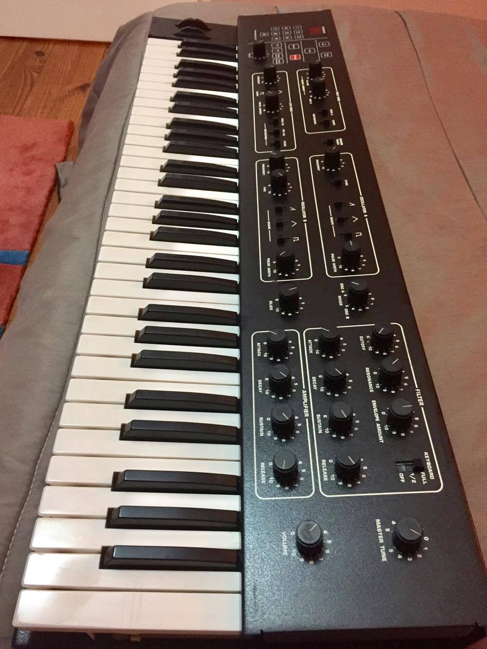 PROPHET 600 - Sequential Circuits Prophet 600 - Audiofanzine