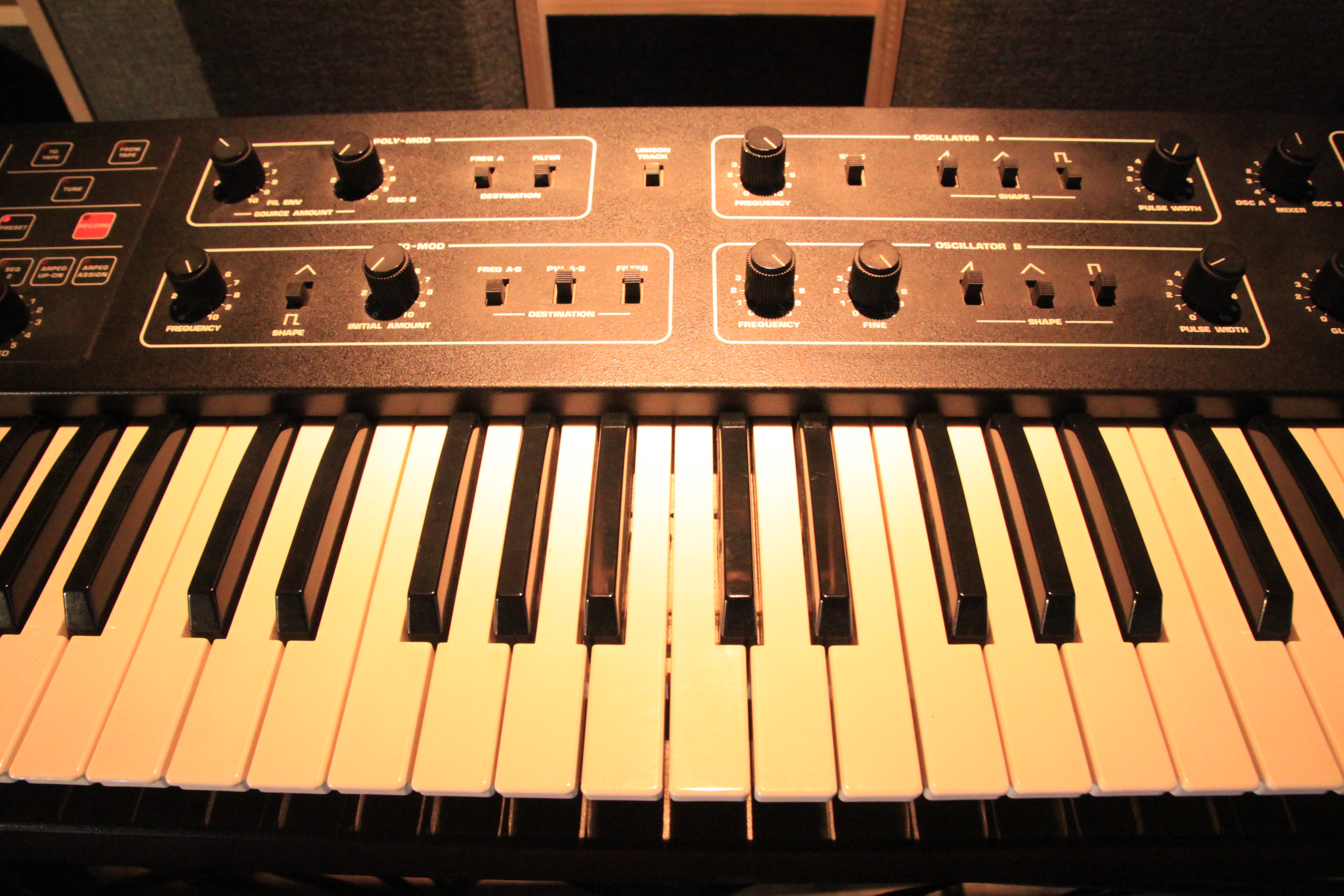 Photo Sequential Circuits Prophet 600 : Sequential Circuits Prophet 600 ...
