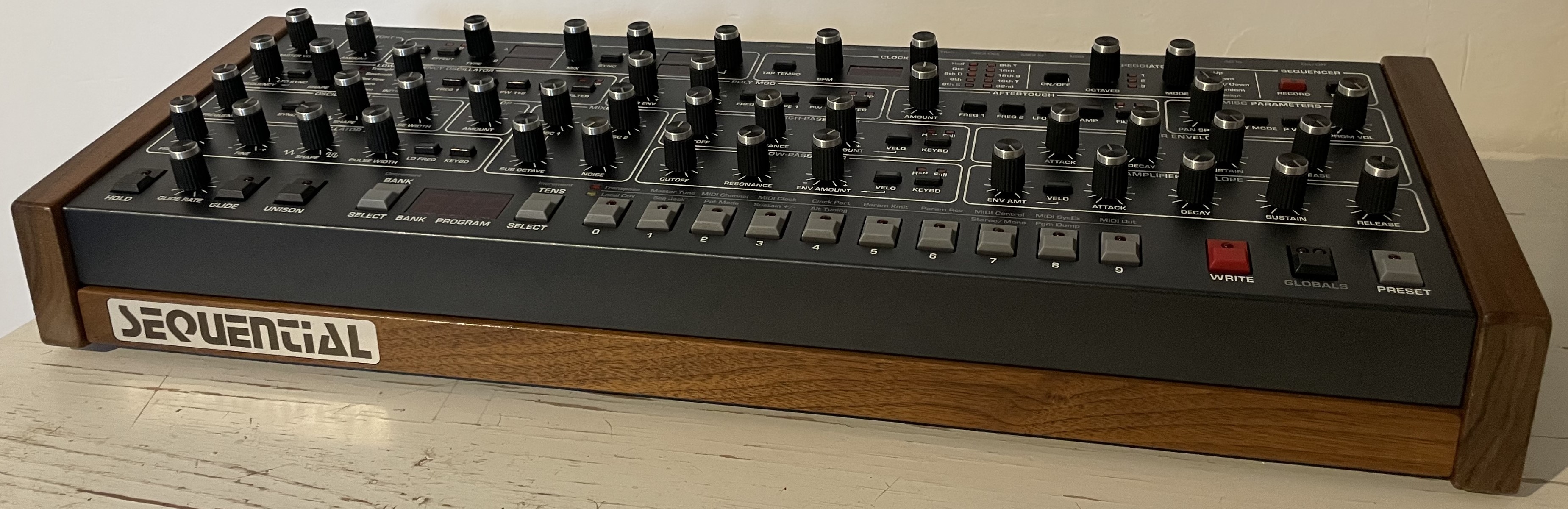 Prophet-6 Module - Sequential Prophet-6 Module - Audiofanzine