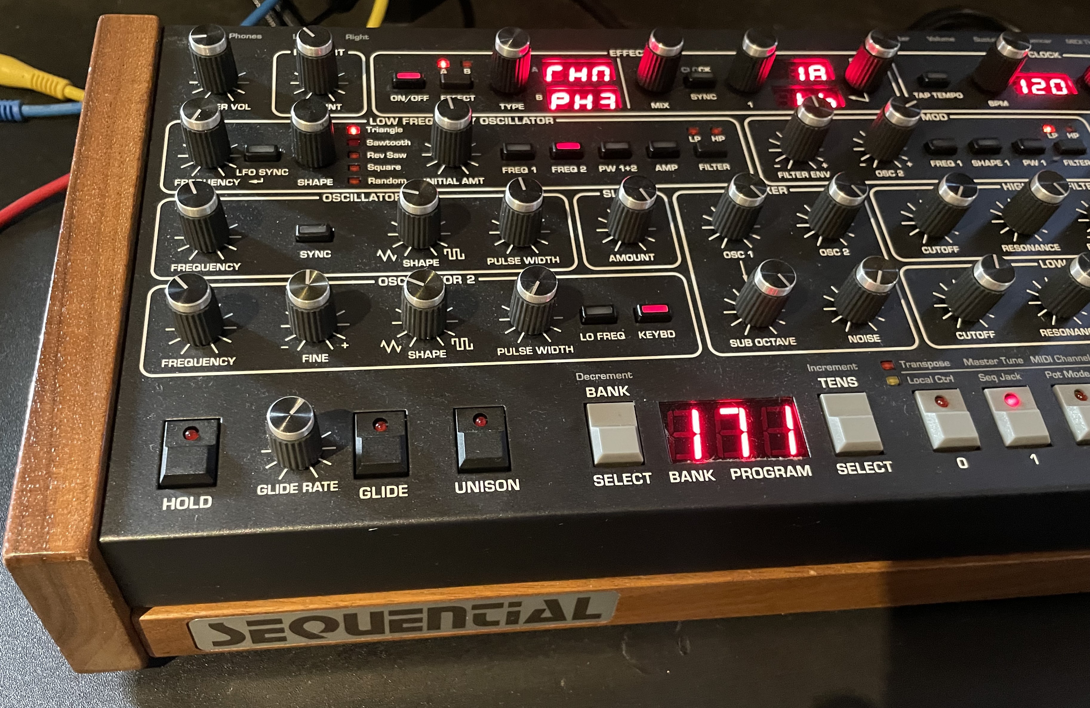 Prophet-6 Module - Sequential Prophet-6 Module - Audiofanzine