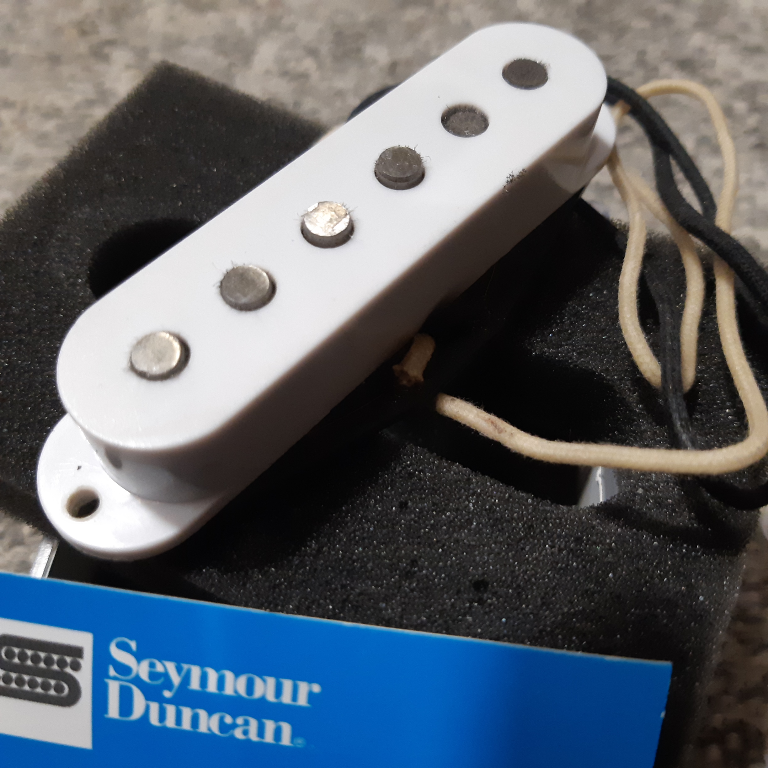 SSL-1 Vintage Staggered Strat Seymour Duncan - Audiofanzine