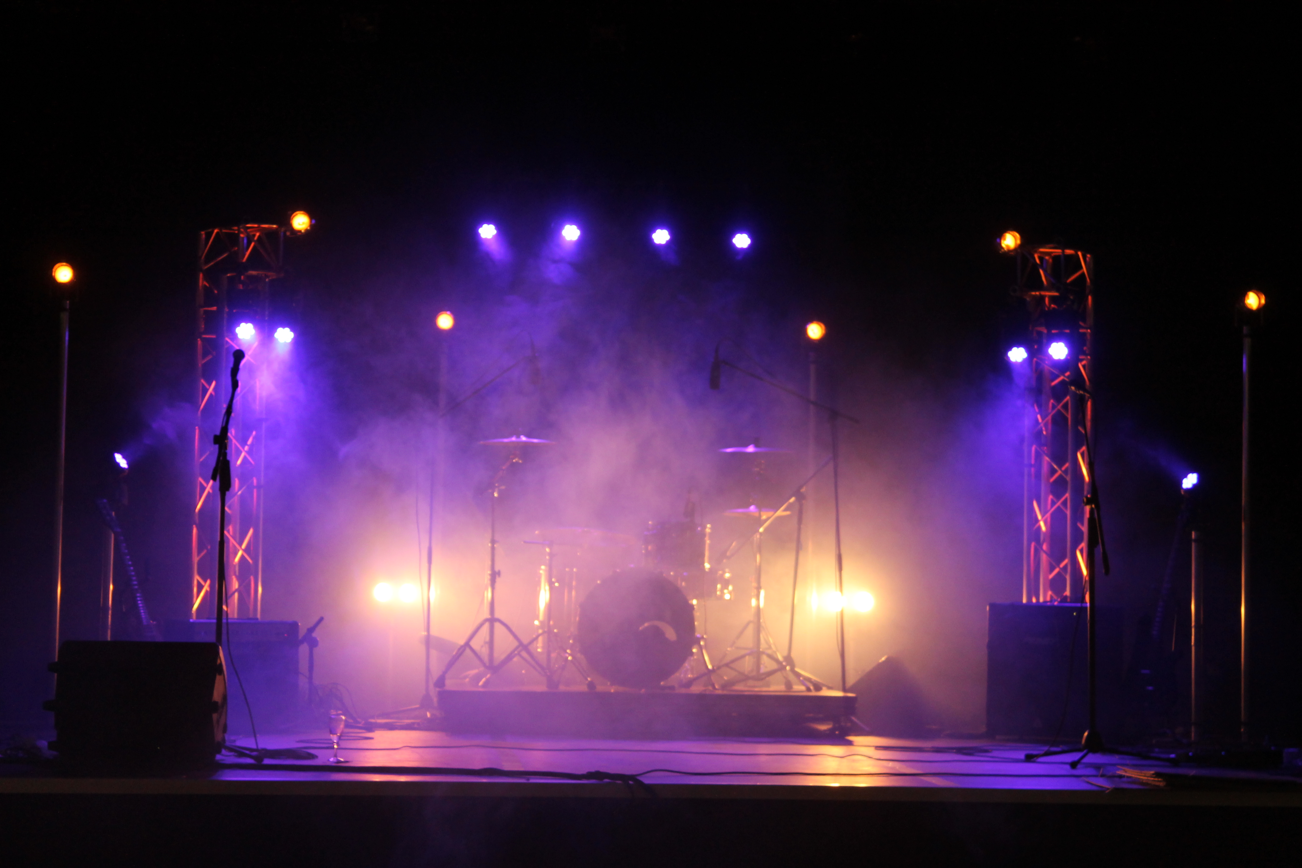 Stage Blinder 2 DMX - Showtec Stage Blinder 2 DMX - Audiofanzine