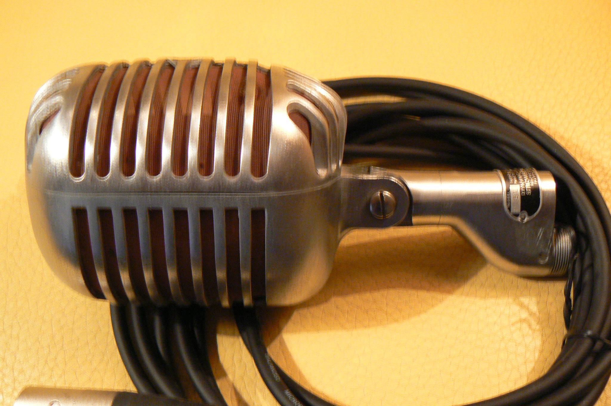 Microphone Shure 55 FatBoy années 1940 (Ile-de-France) - Audiofanzine