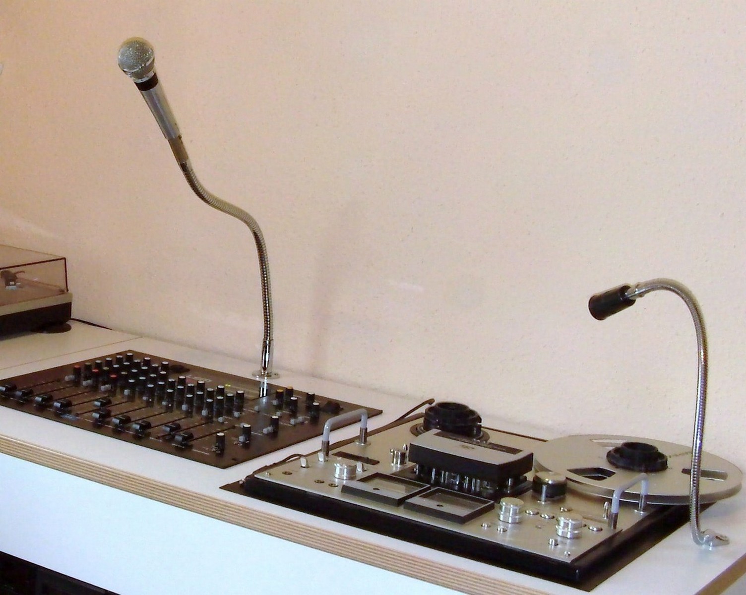 565D - Shure 565D - Audiofanzine