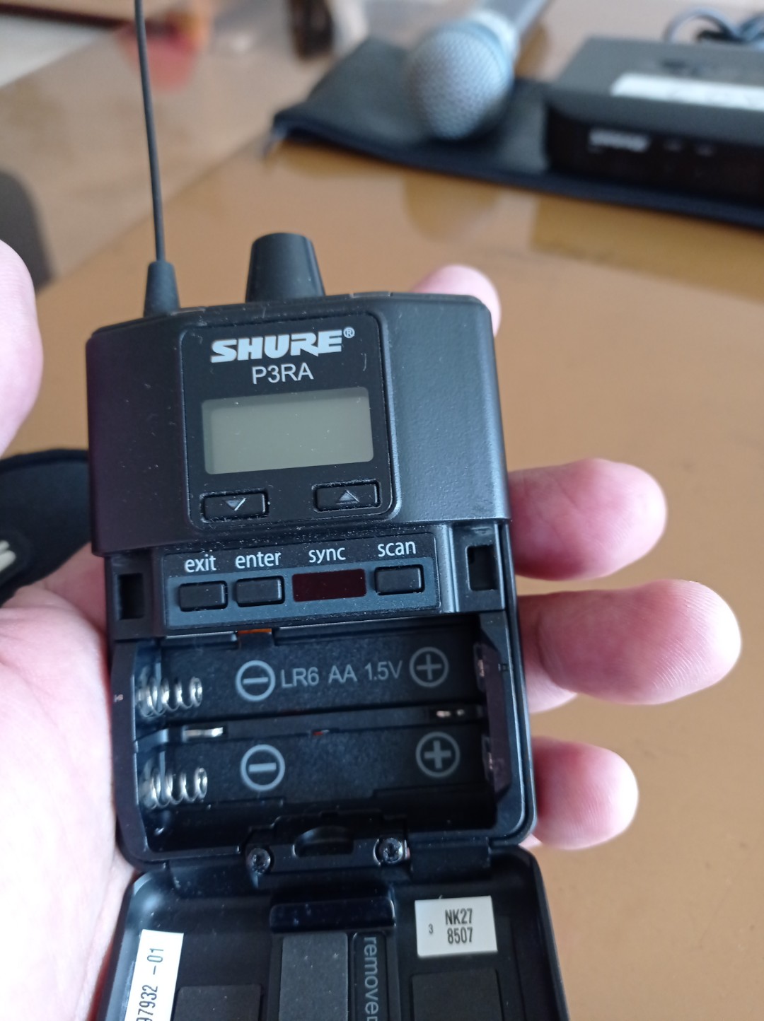 EAR Monitor PSM - Shure EAR Monitor PSM - Audiofanzine