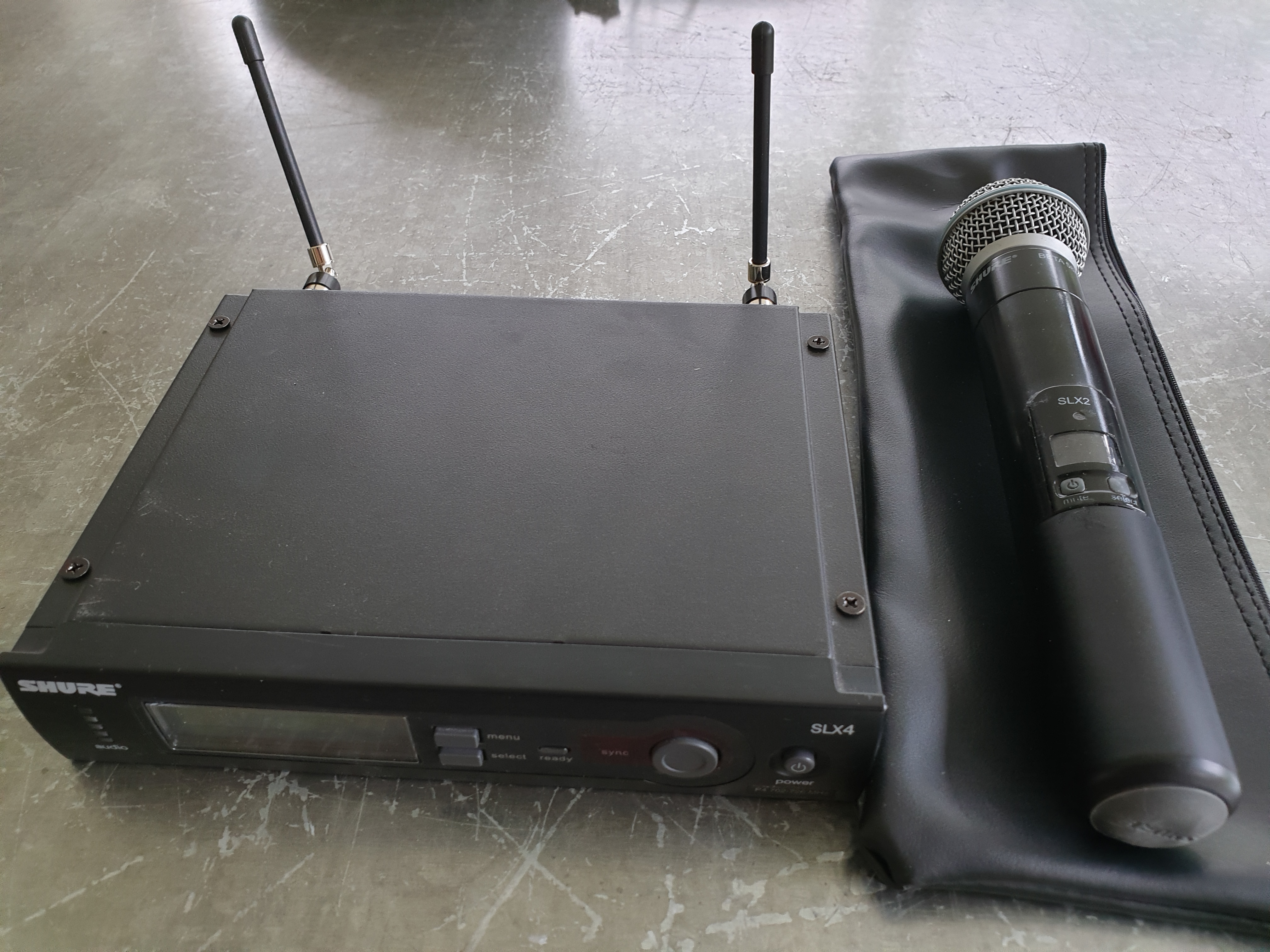 SLX24/BETA58 - Shure SLX24/BETA58 - Audiofanzine