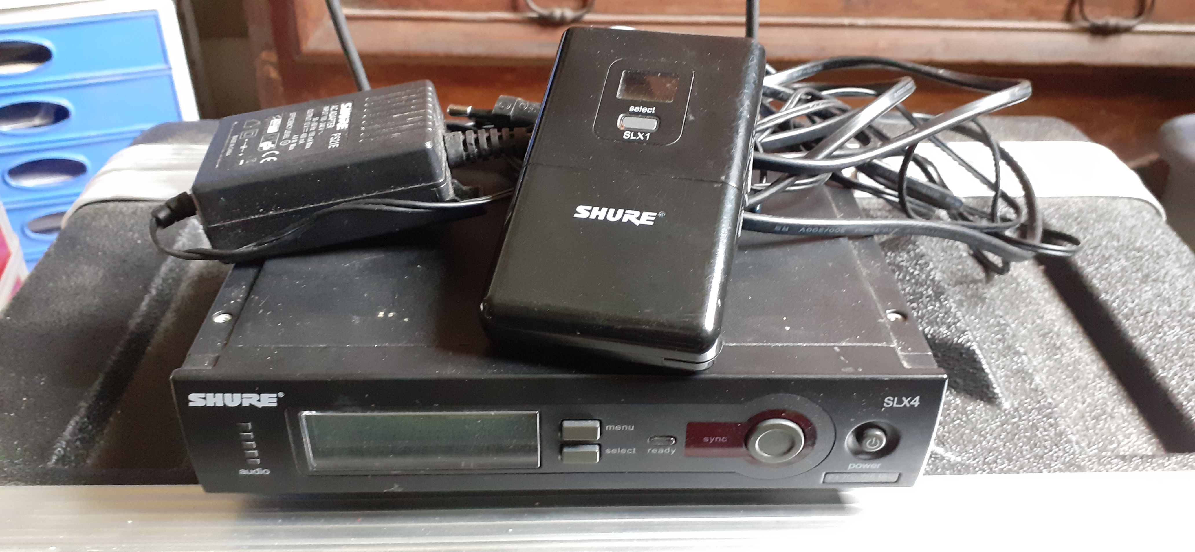 SLX4 - Shure SLX4 - Audiofanzine