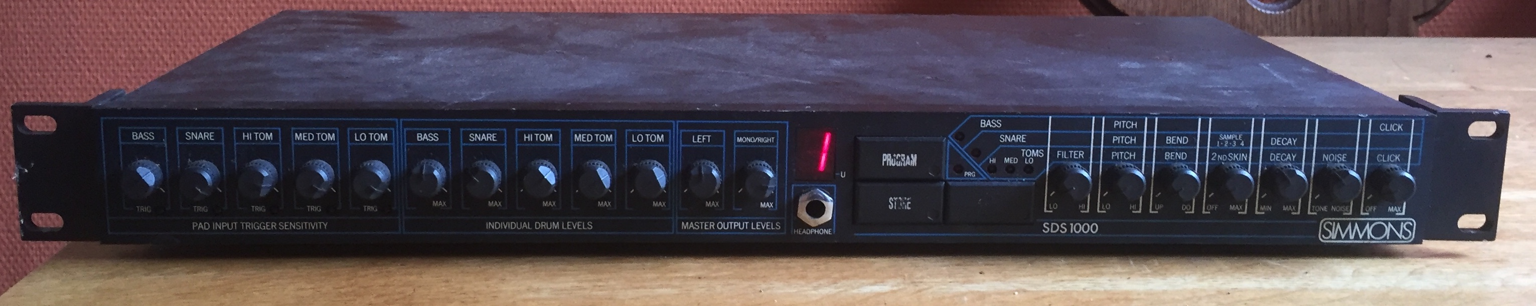 SDS 1000 - Simmons SDS 1000 - Audiofanzine