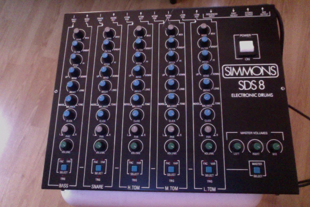 SDS 8 - Simmons SDS 8 - Audiofanzine