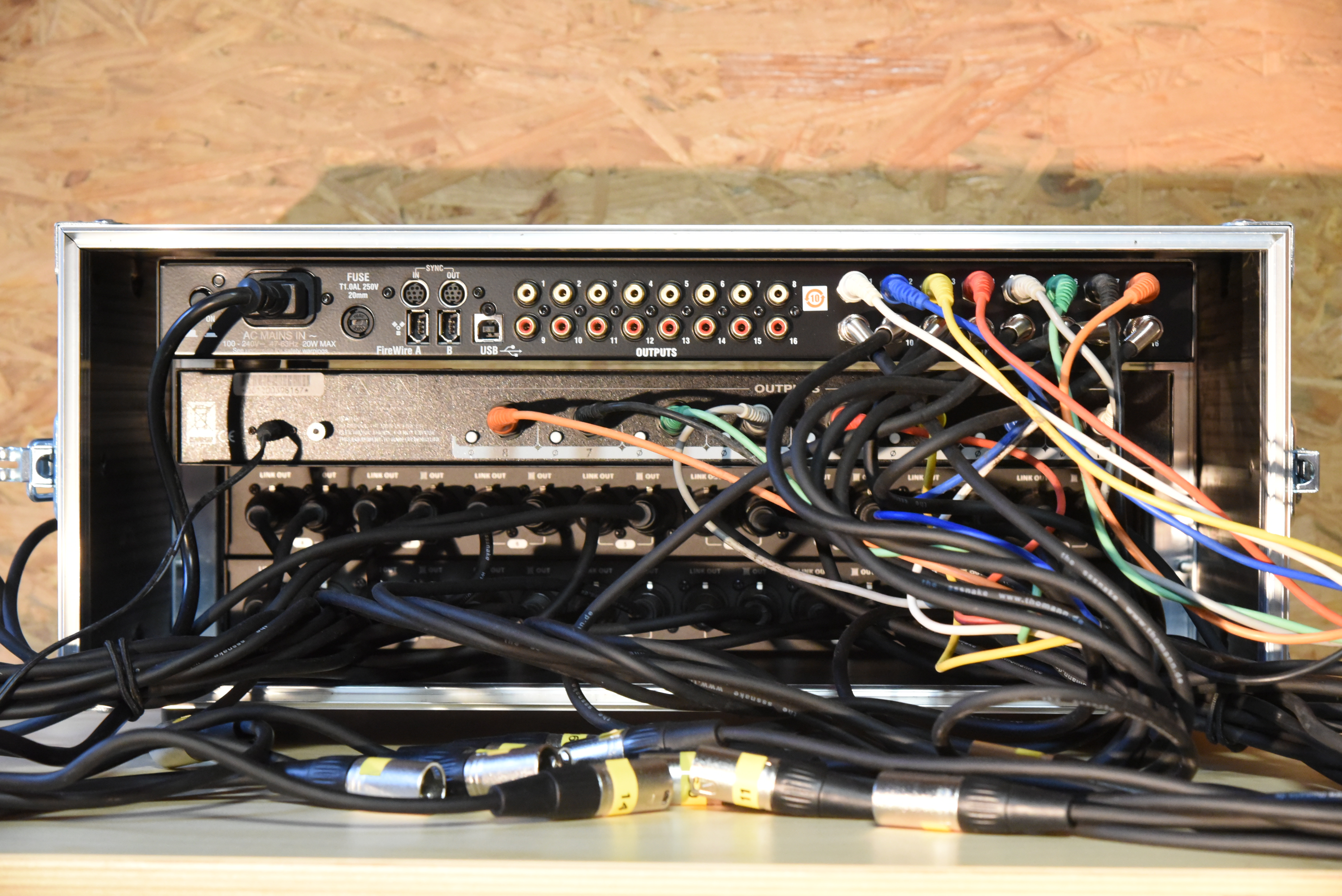 PR8 E - SM Pro Audio PR8 E - Audiofanzine