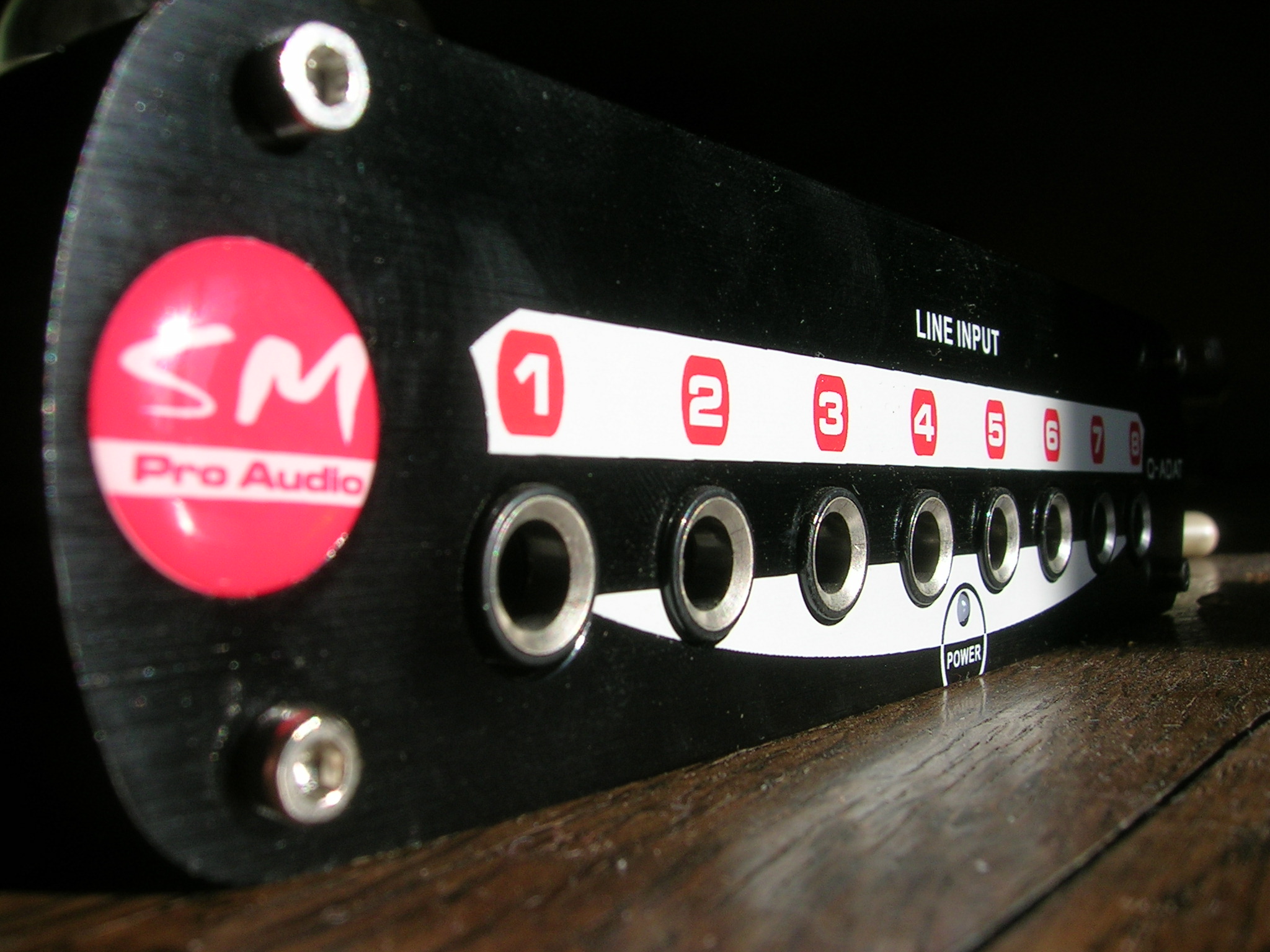 Q-ADAT - SM Pro Audio Q-ADAT - Audiofanzine