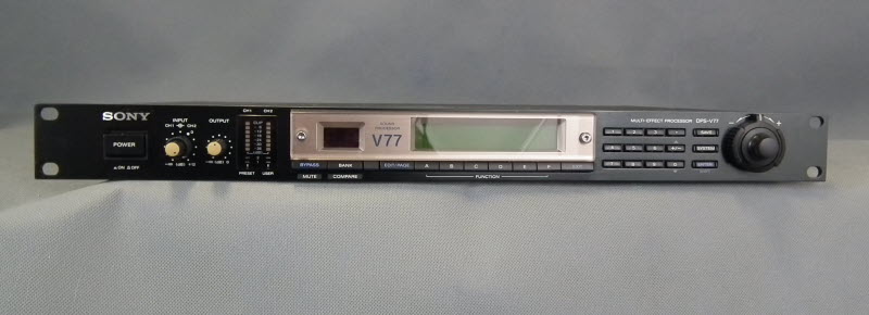 DPS V77 - Sony DPS V77 - Audiofanzine