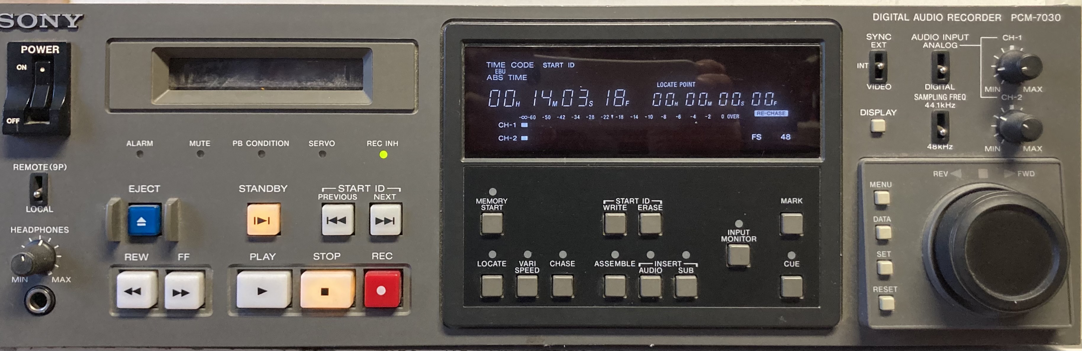 PCM-7030 - Sony PCM-7030 - Audiofanzine