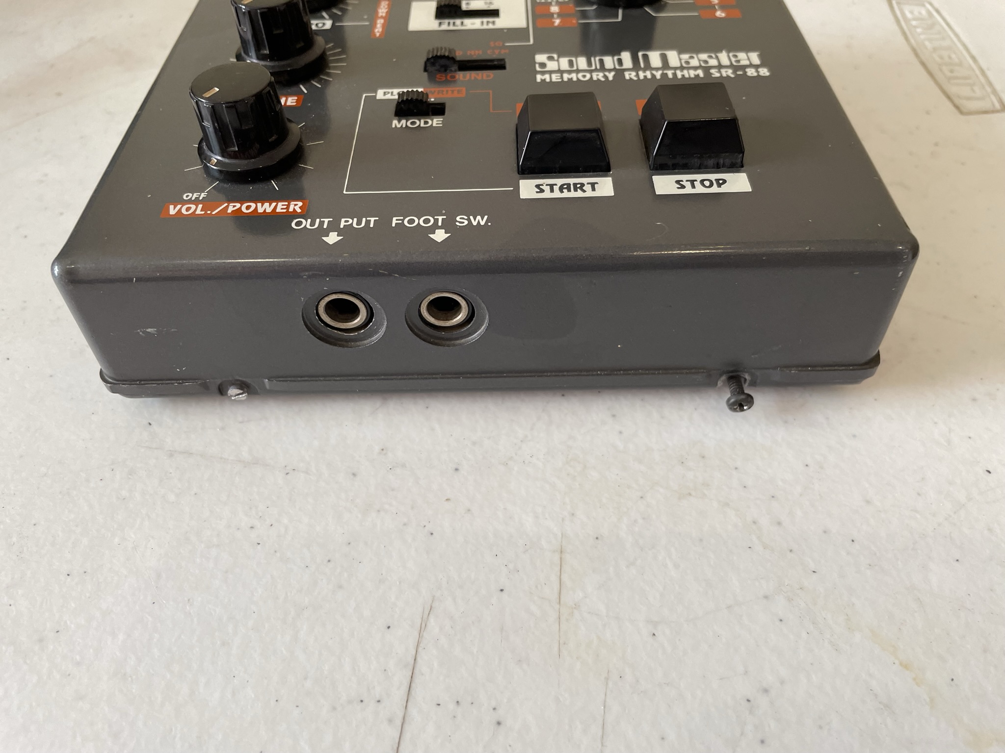 SR-88 Memory Rhythm - Sound Master SR-88 Memory Rhythm - Audiofanzine