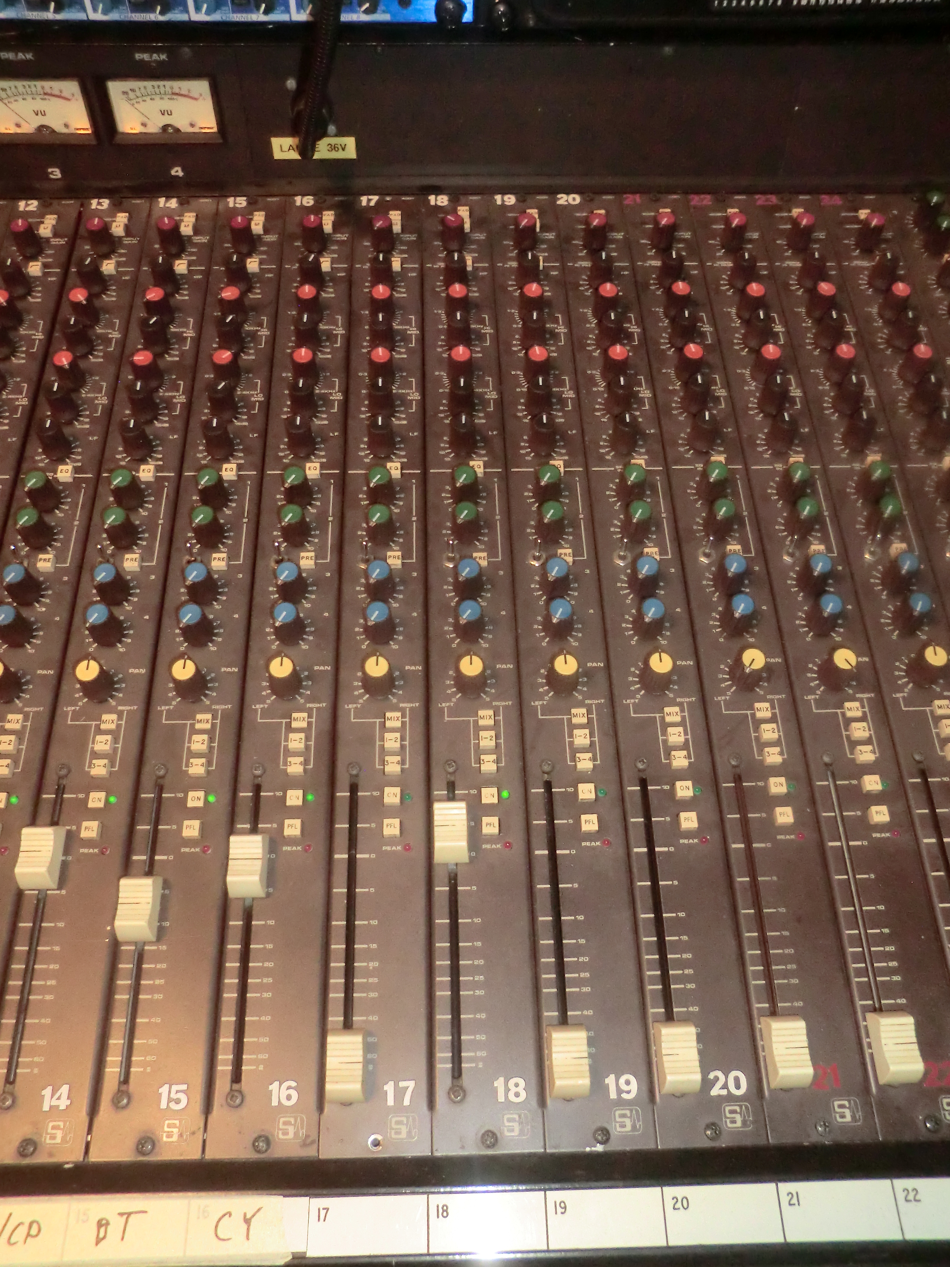 400B - Soundcraft 400B - Audiofanzine