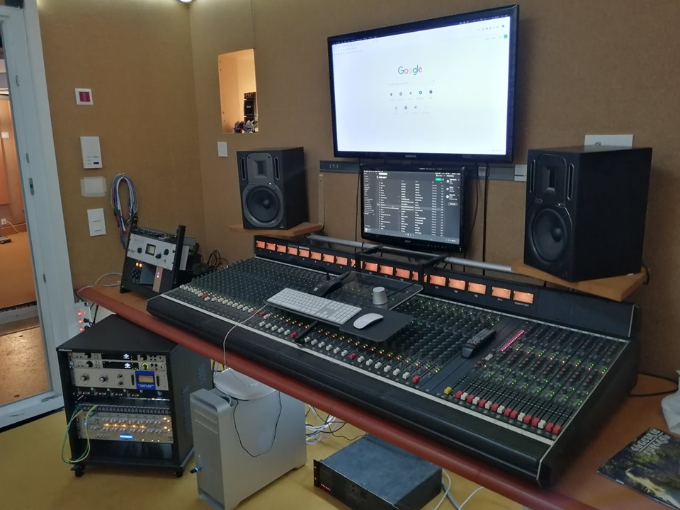 8000 - Soundcraft 8000 - Audiofanzine