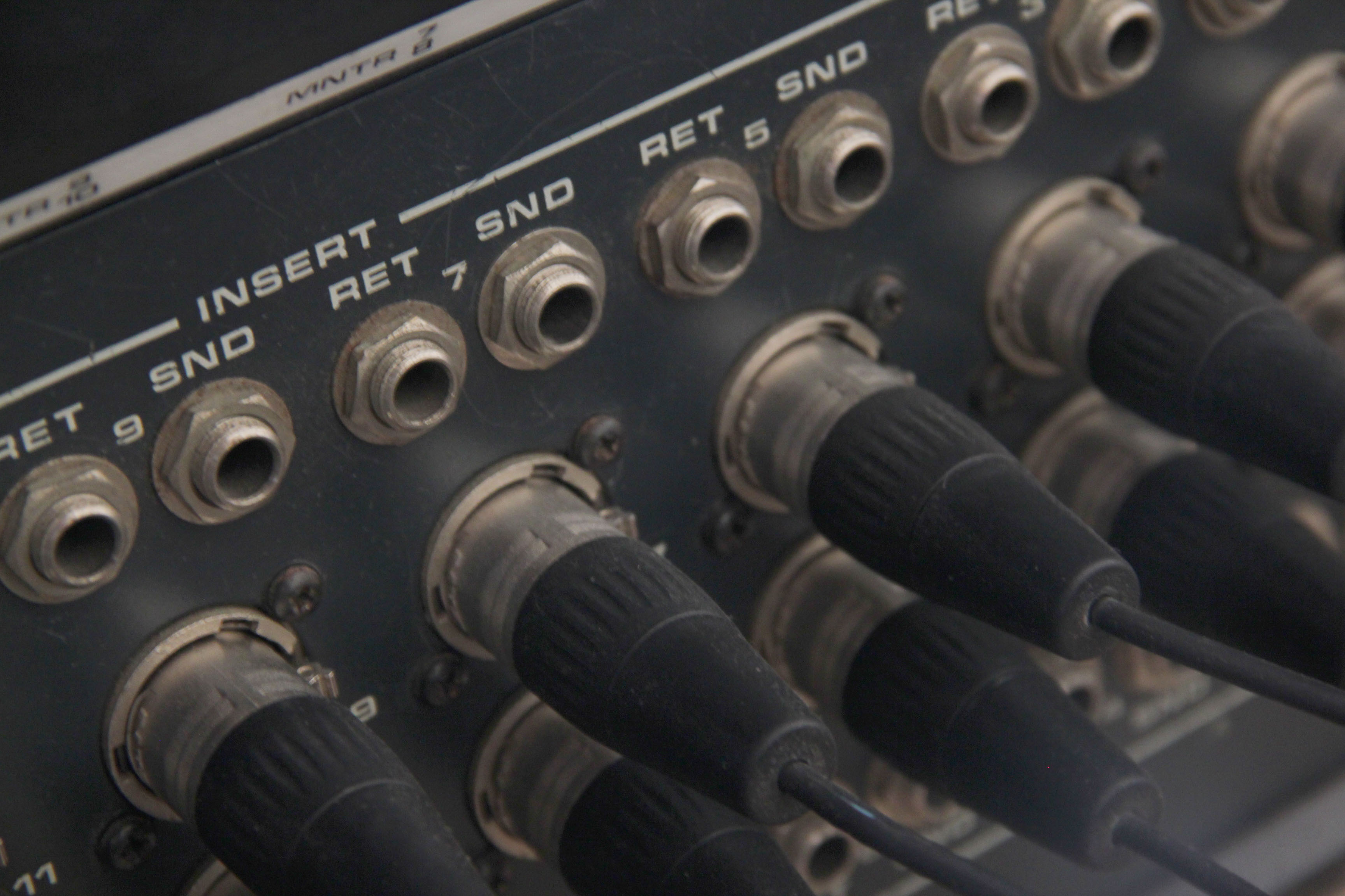 8000 - Soundcraft 8000 - Audiofanzine