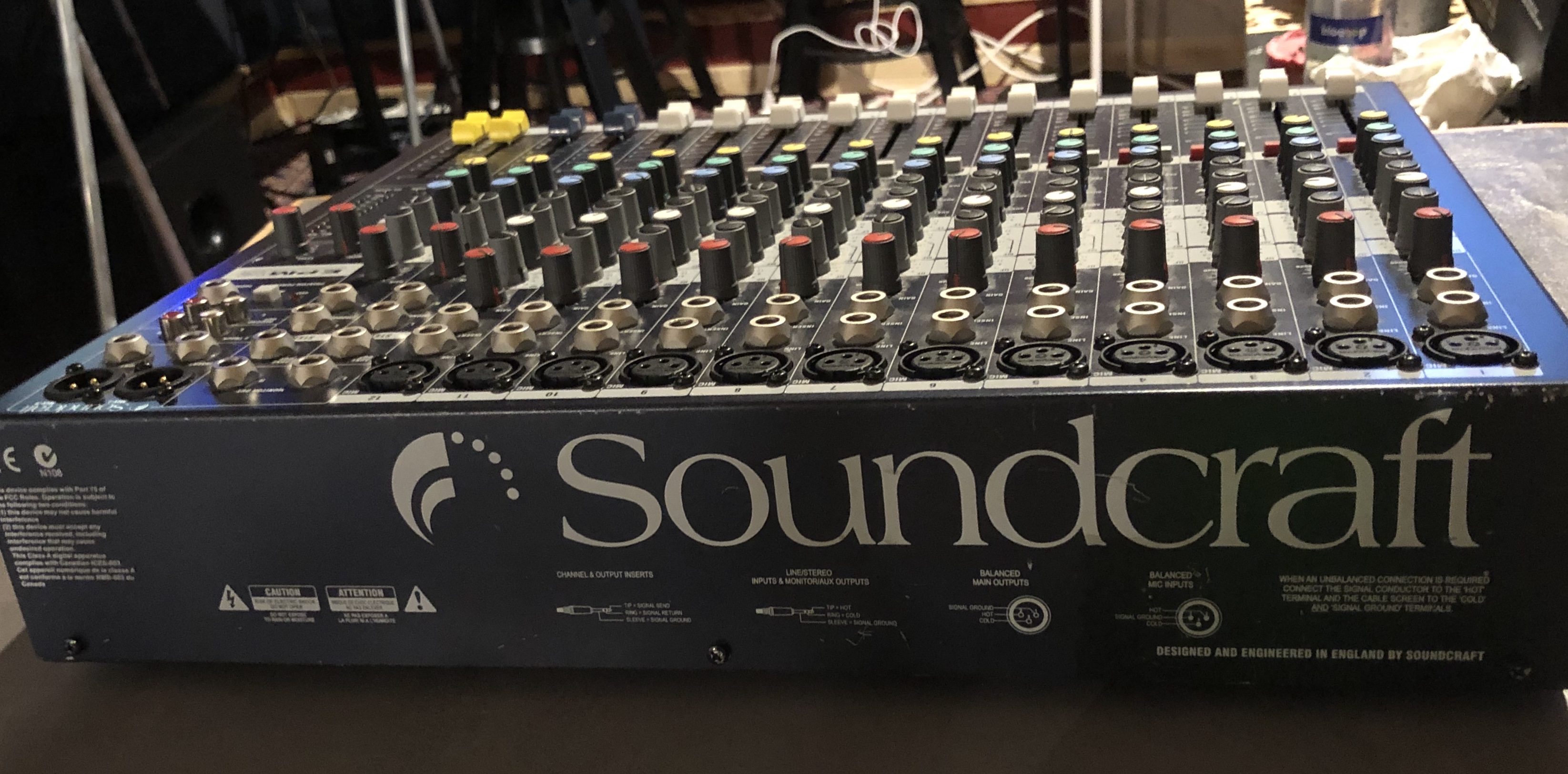 EPM12 - Soundcraft EPM12 - Audiofanzine