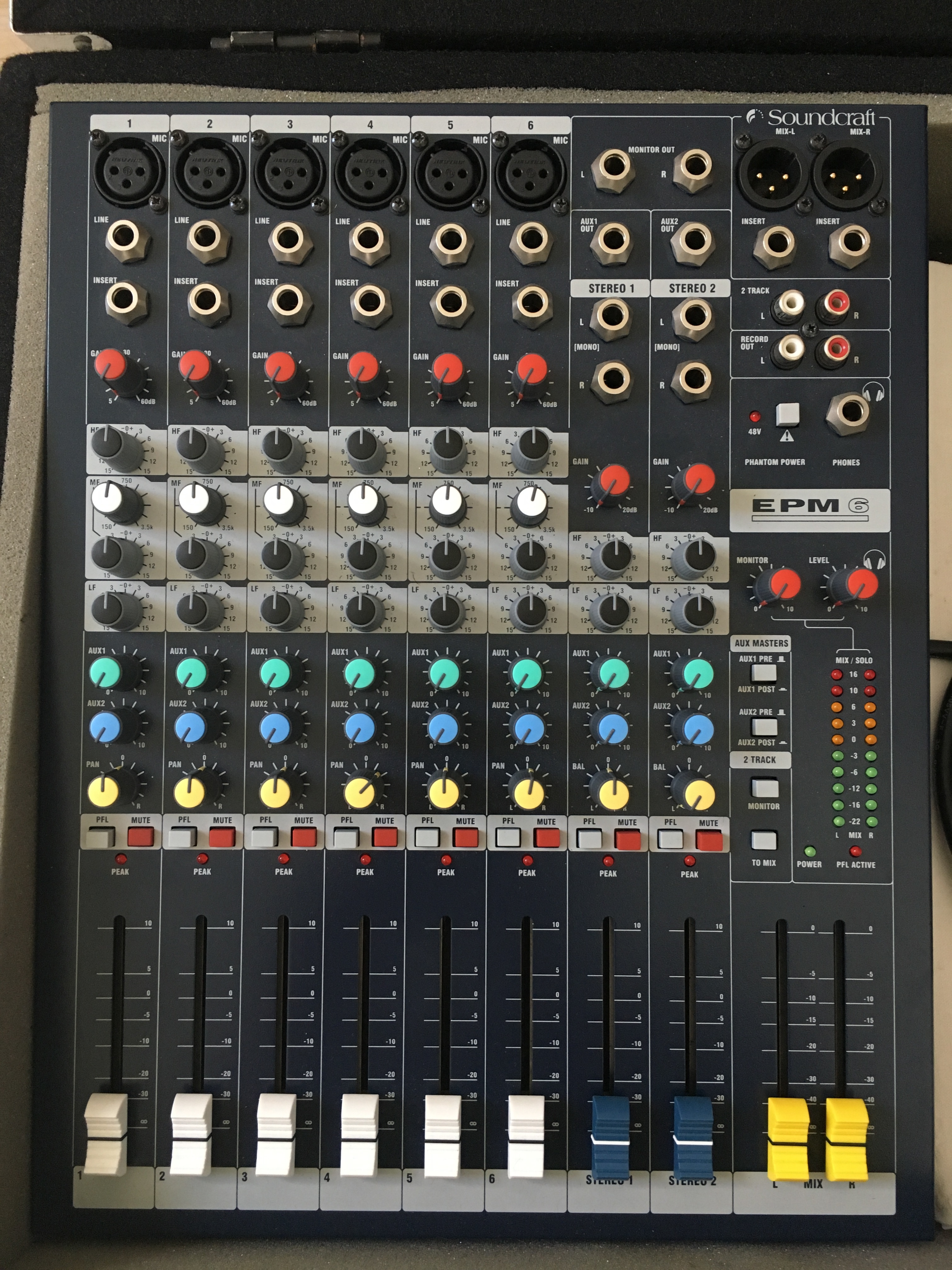 Soundcraft EPM6 - Audiofanzine