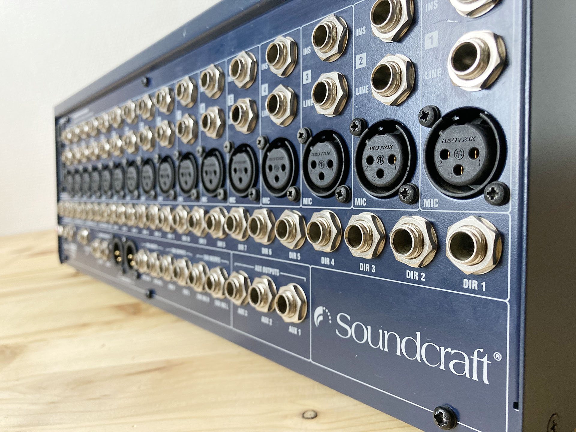 FX16II - Soundcraft FX16II - Audiofanzine
