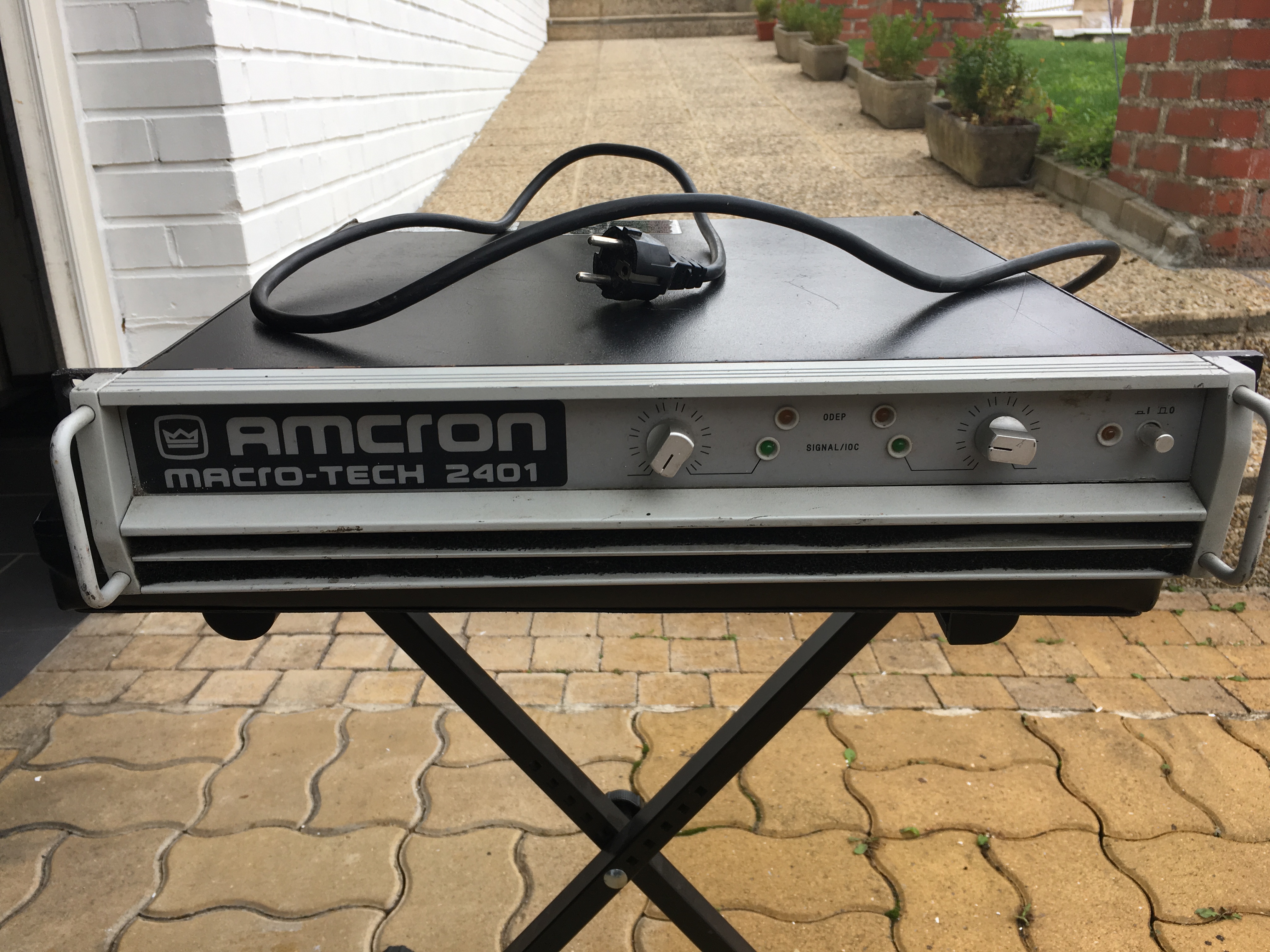 GB2 24 - Soundcraft GB2 24 - Audiofanzine