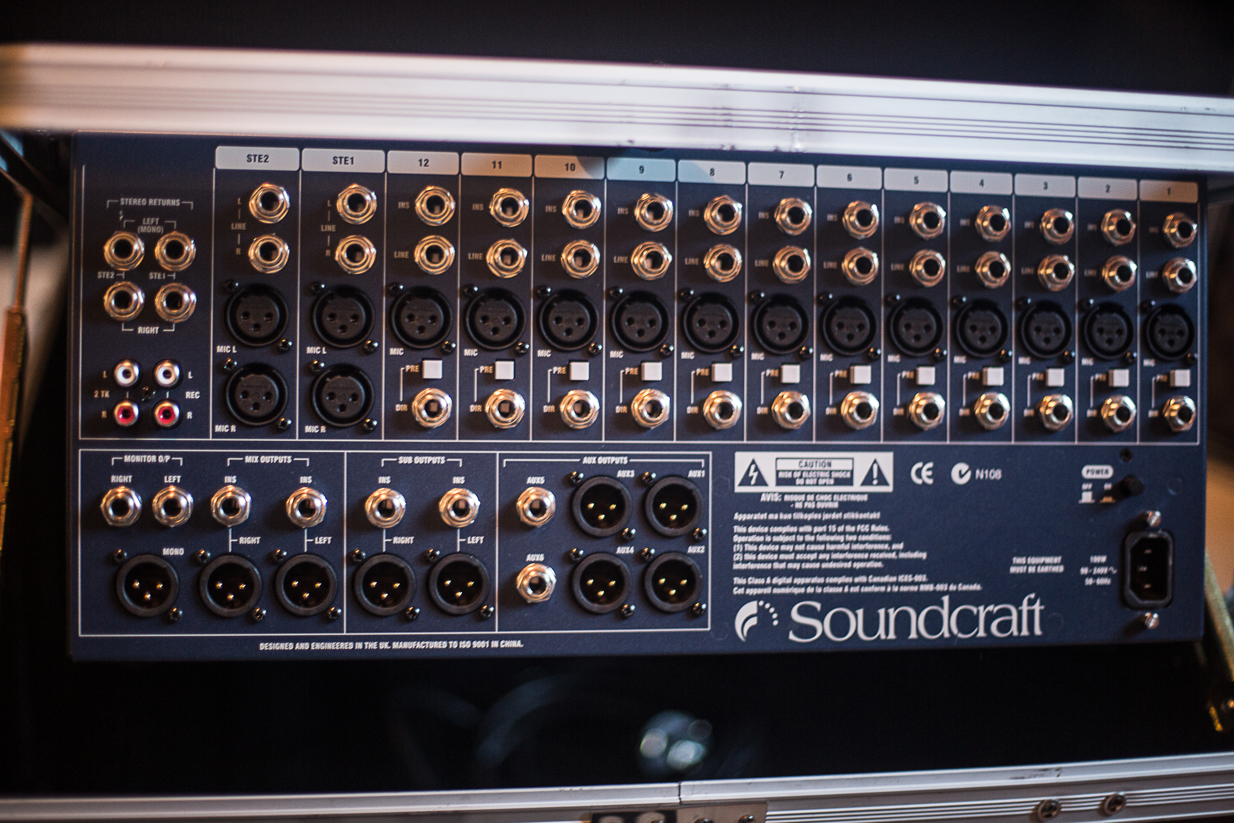 Photo Soundcraft GB2R 12/2 : Soundcraft GB2-12.2R (#898833) - Audiofanzine