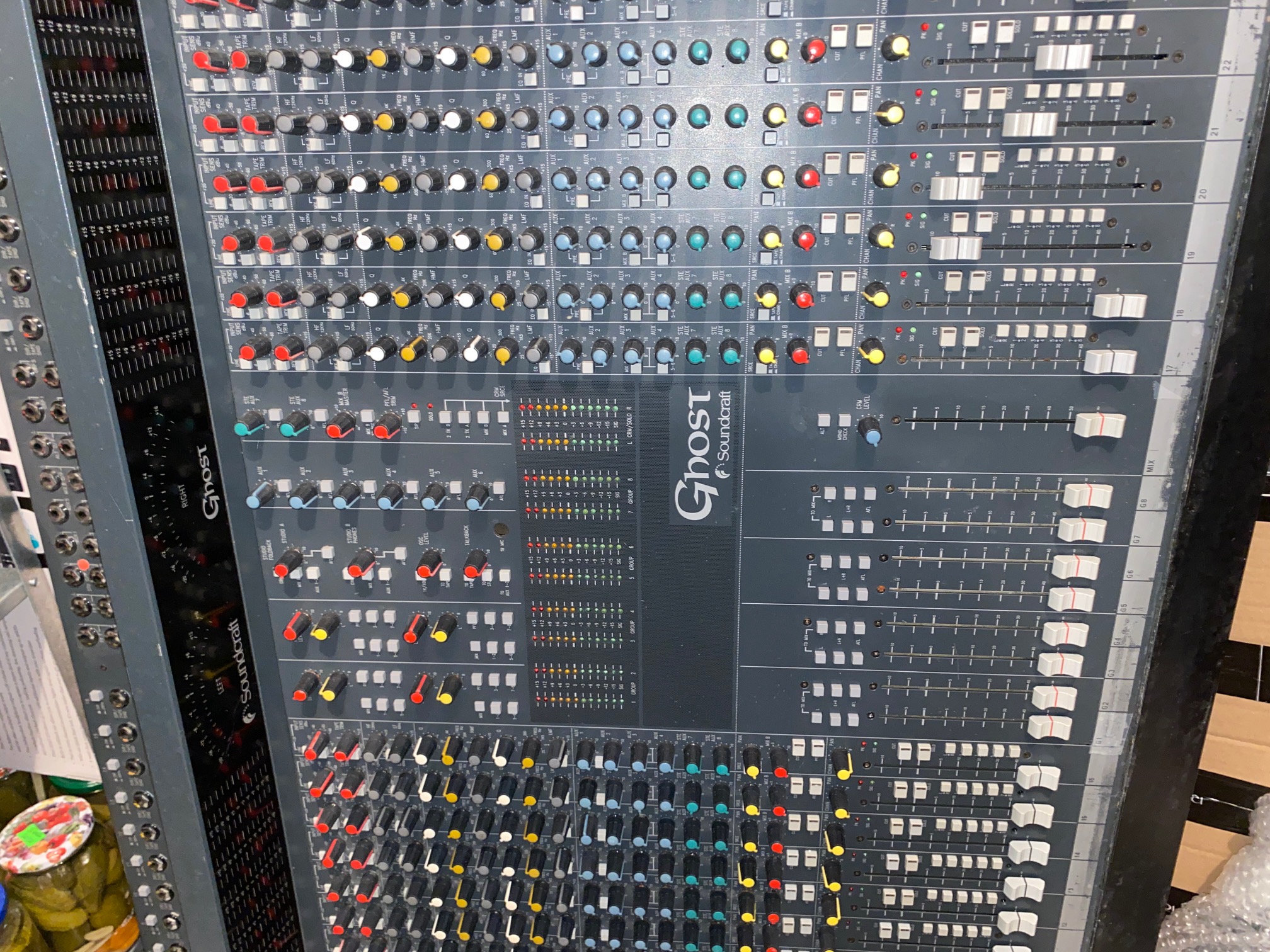 Ghost 32 - Soundcraft Ghost 32 - Audiofanzine