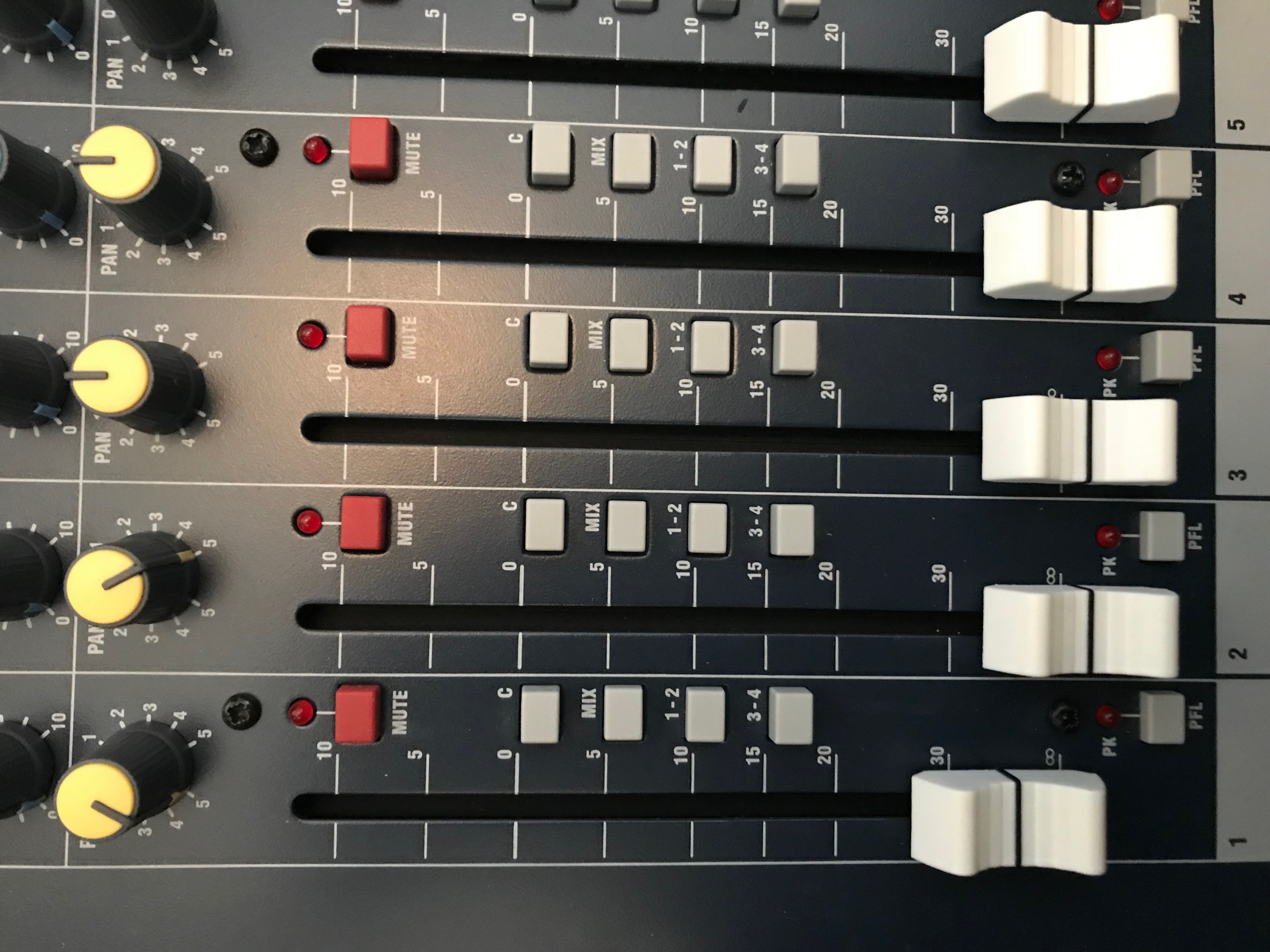 LX7ii 16 - Soundcraft LX7ii 16 - Audiofanzine