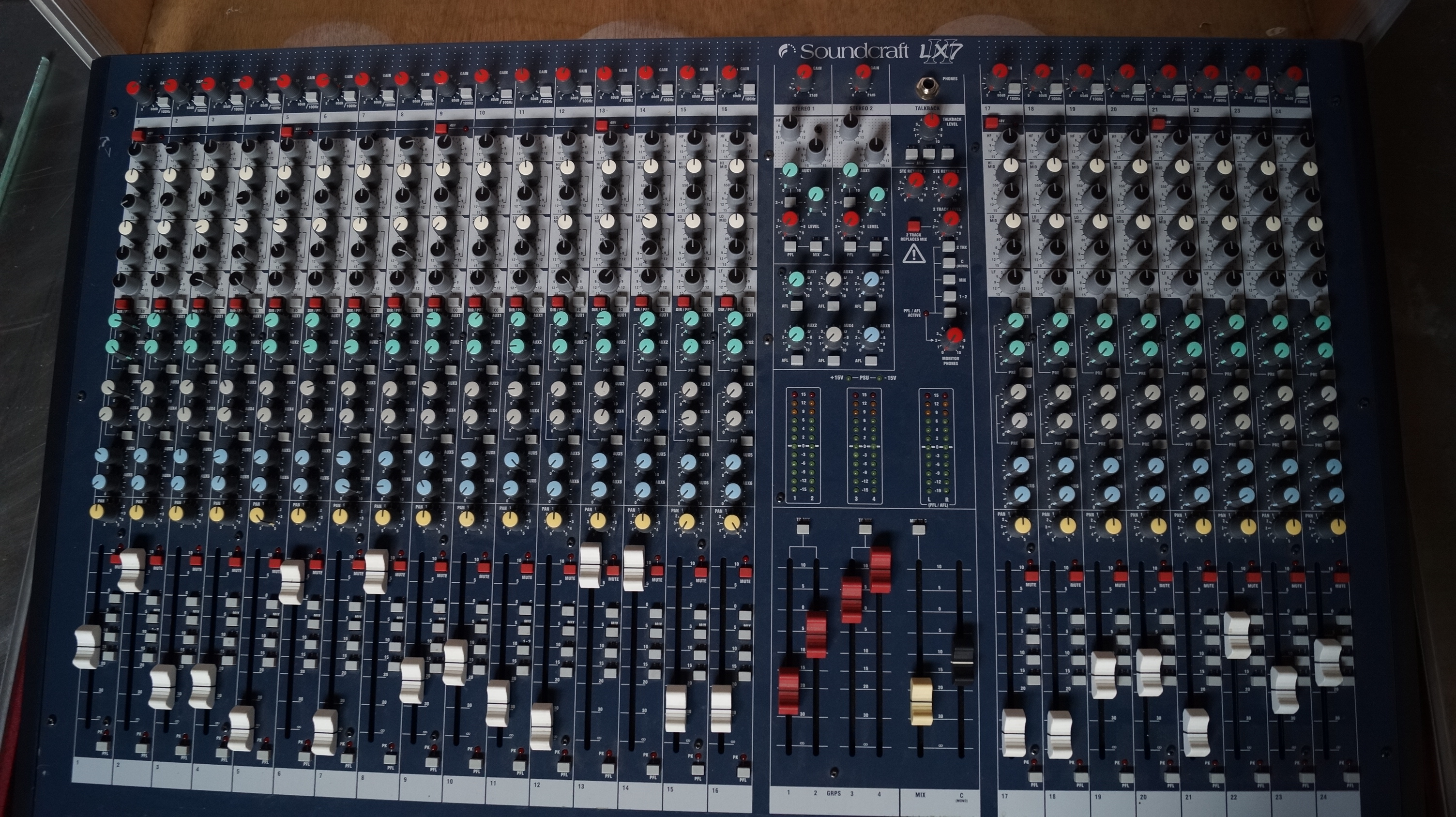 LX7ii 24 - Soundcraft LX7ii 24 - Audiofanzine