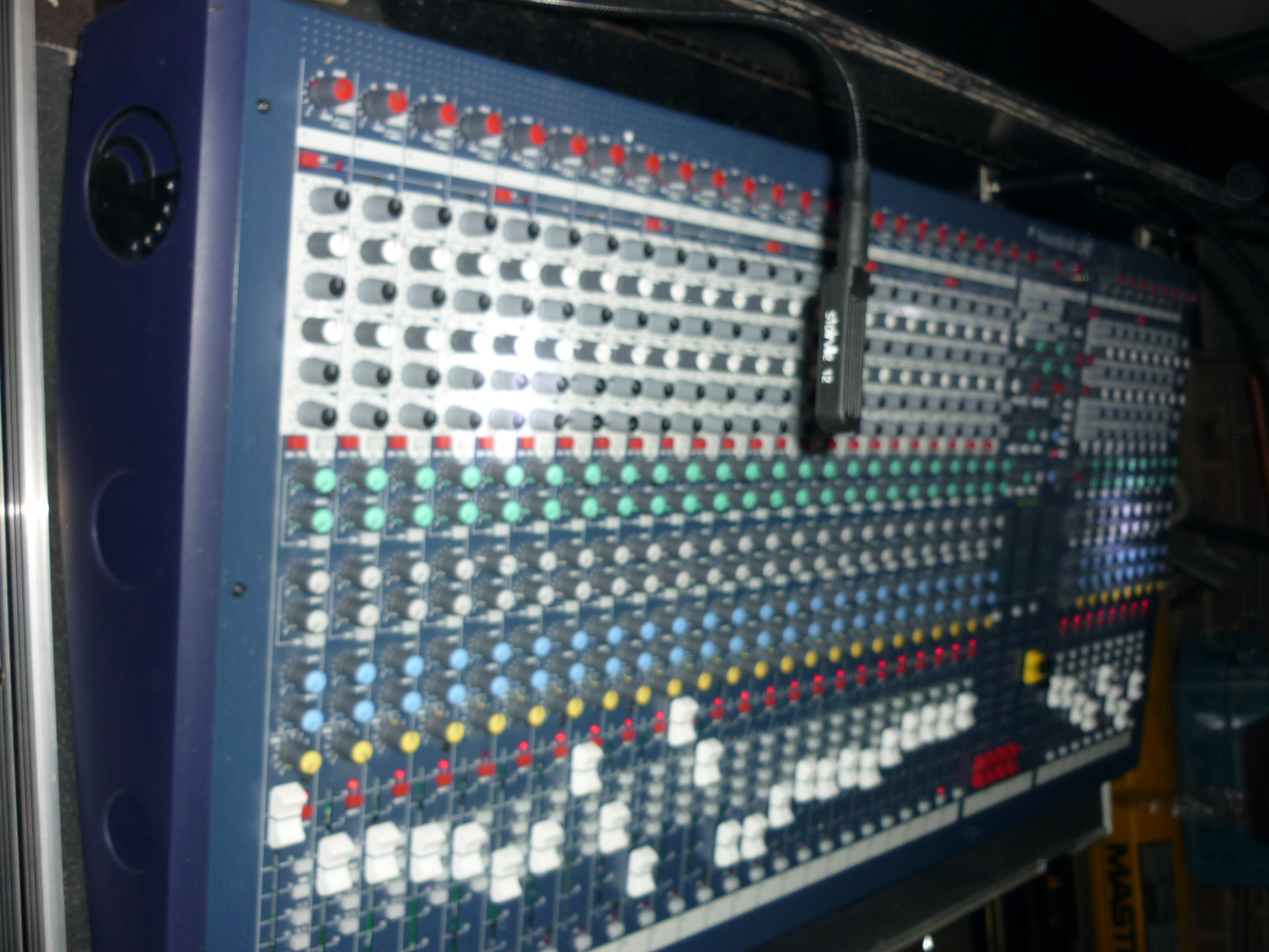 Photo Soundcraft LX7ii 32 : Soundcraft LX7ii 32 (90931) (#910329 ...