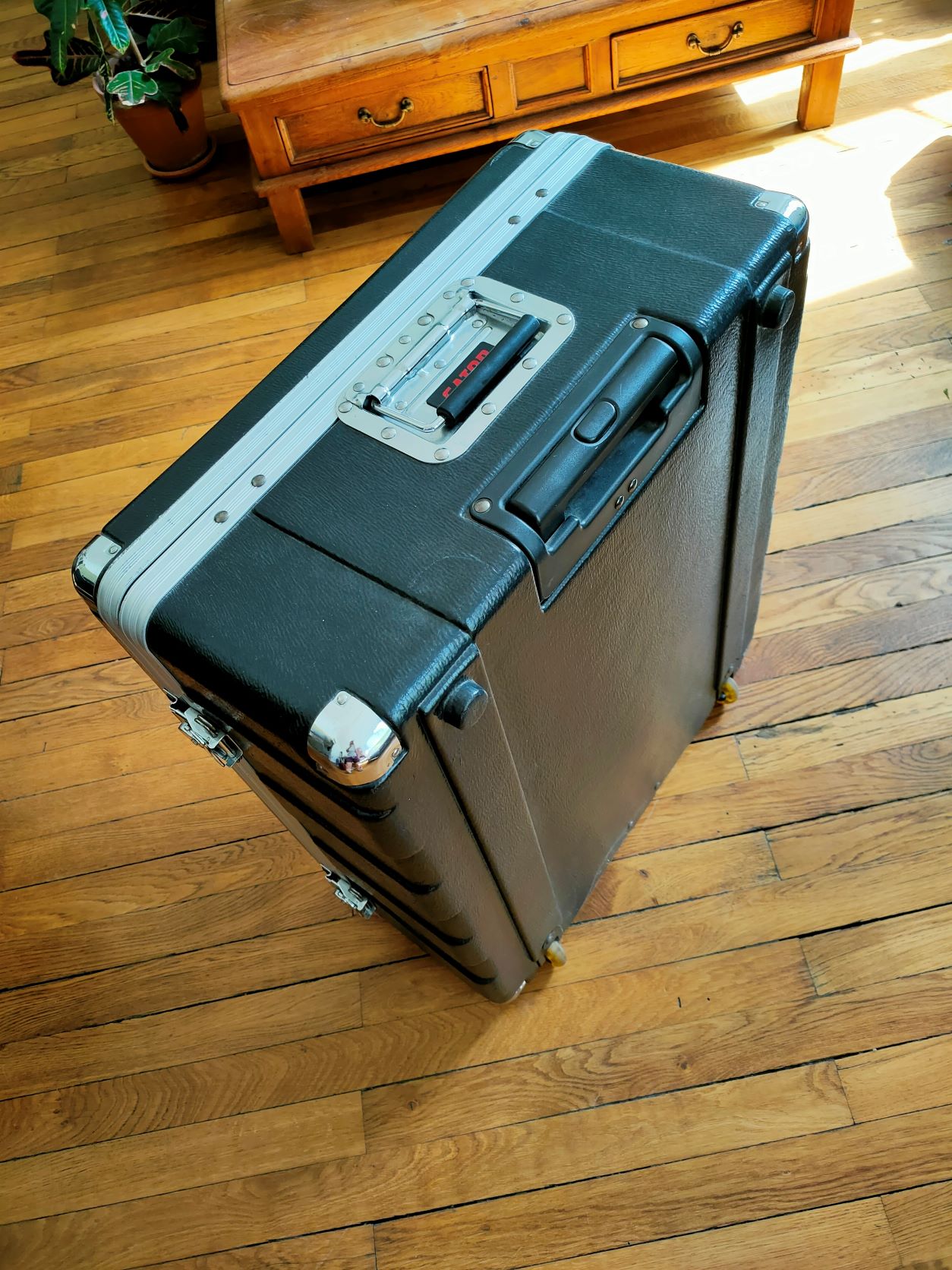 M12 - Soundcraft M12 - Audiofanzine