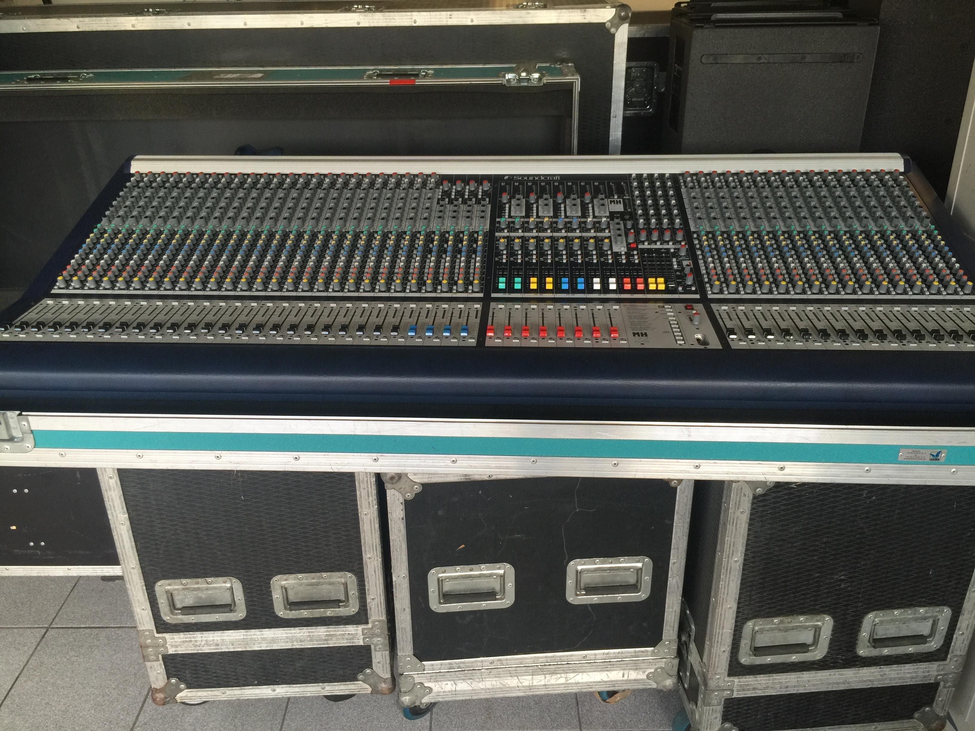 MH2 40+4 - Soundcraft MH2 40+4 - Audiofanzine