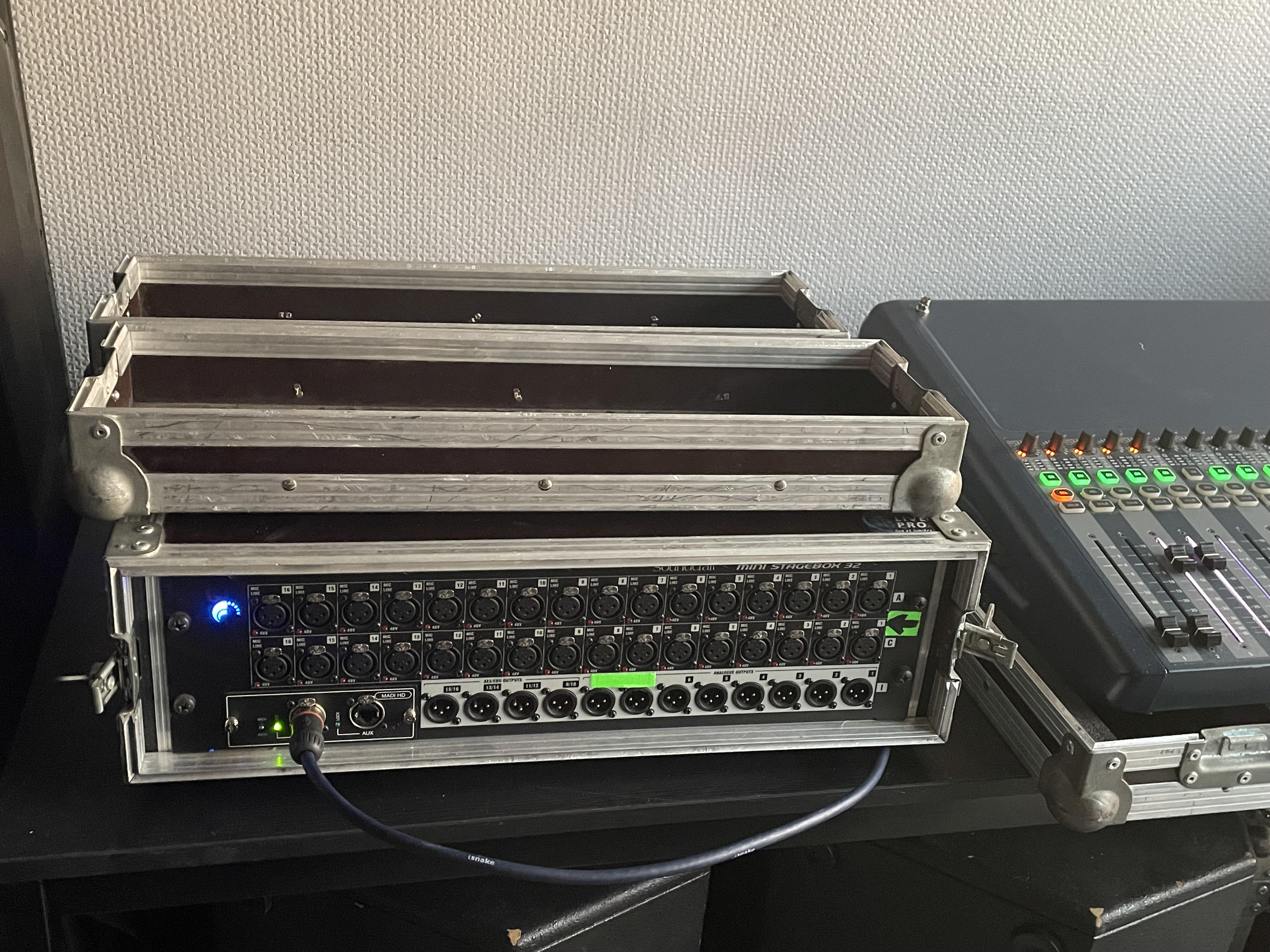 Mini Stagebox 32 - Soundcraft Mini Stagebox 32 - Audiofanzine