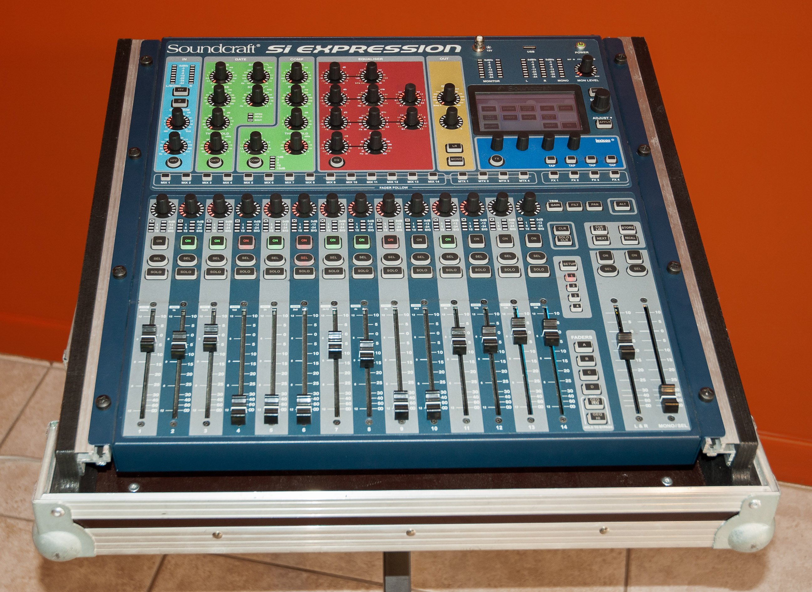 Multi Digital - Soundcraft Multi Digital - Audiofanzine