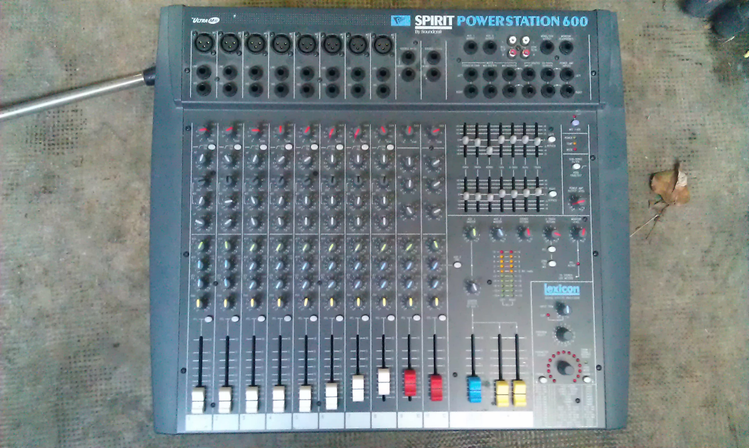 Powerstation 600 - Soundcraft Powerstation 600 - Audiofanzine