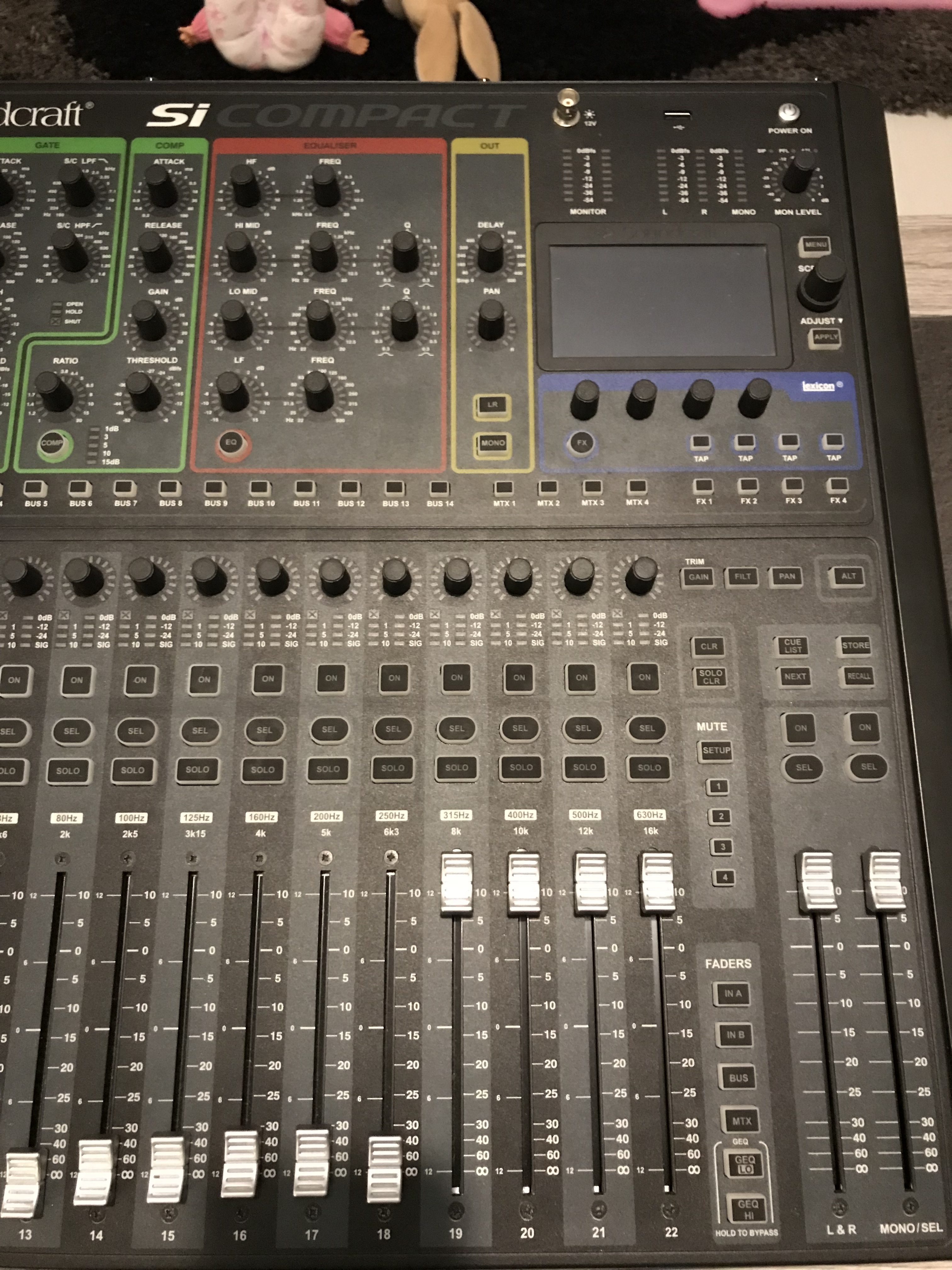 SI COMPACT 24 - Soundcraft Si Compact 24 - Audiofanzine