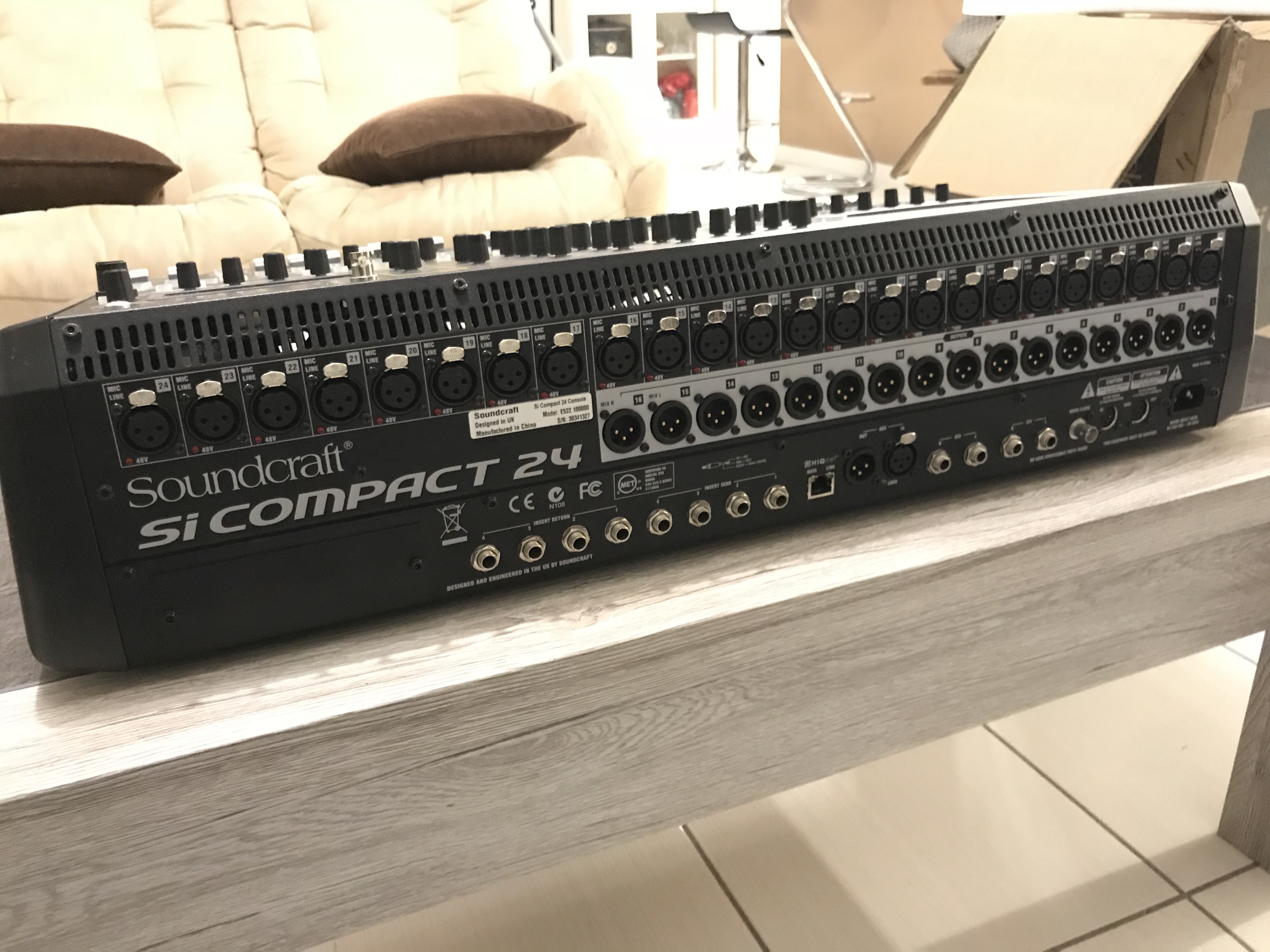 SI COMPACT 24 - Soundcraft Si Compact 24 - Audiofanzine