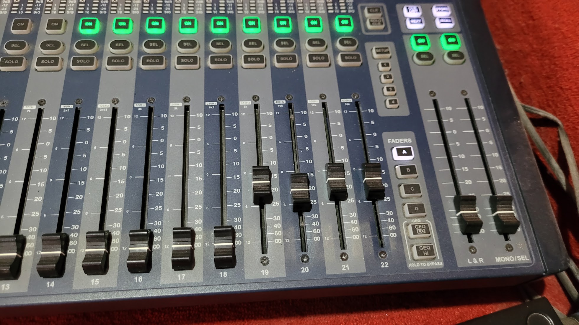 Si Expression 3 - Soundcraft Si Expression 3 - Audiofanzine