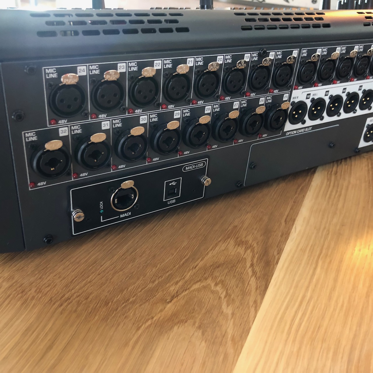 Si Impact - Soundcraft Si Impact - Audiofanzine