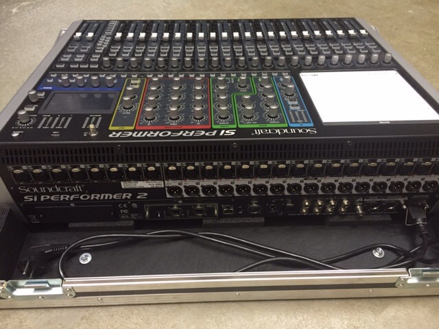 SI PERFORMER 2 - Soundcraft Si Performer 2 - Audiofanzine